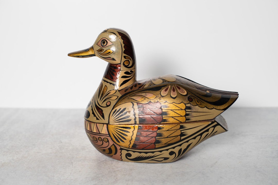 Columbian Made Hand Carved and Painted Wooden Duck Trinket Box With ...