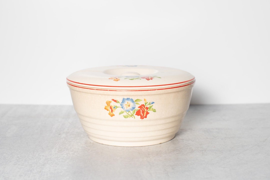 Vintage Ceramic Oven Proof Casserole Dish With Lid and Floral Motif by ...