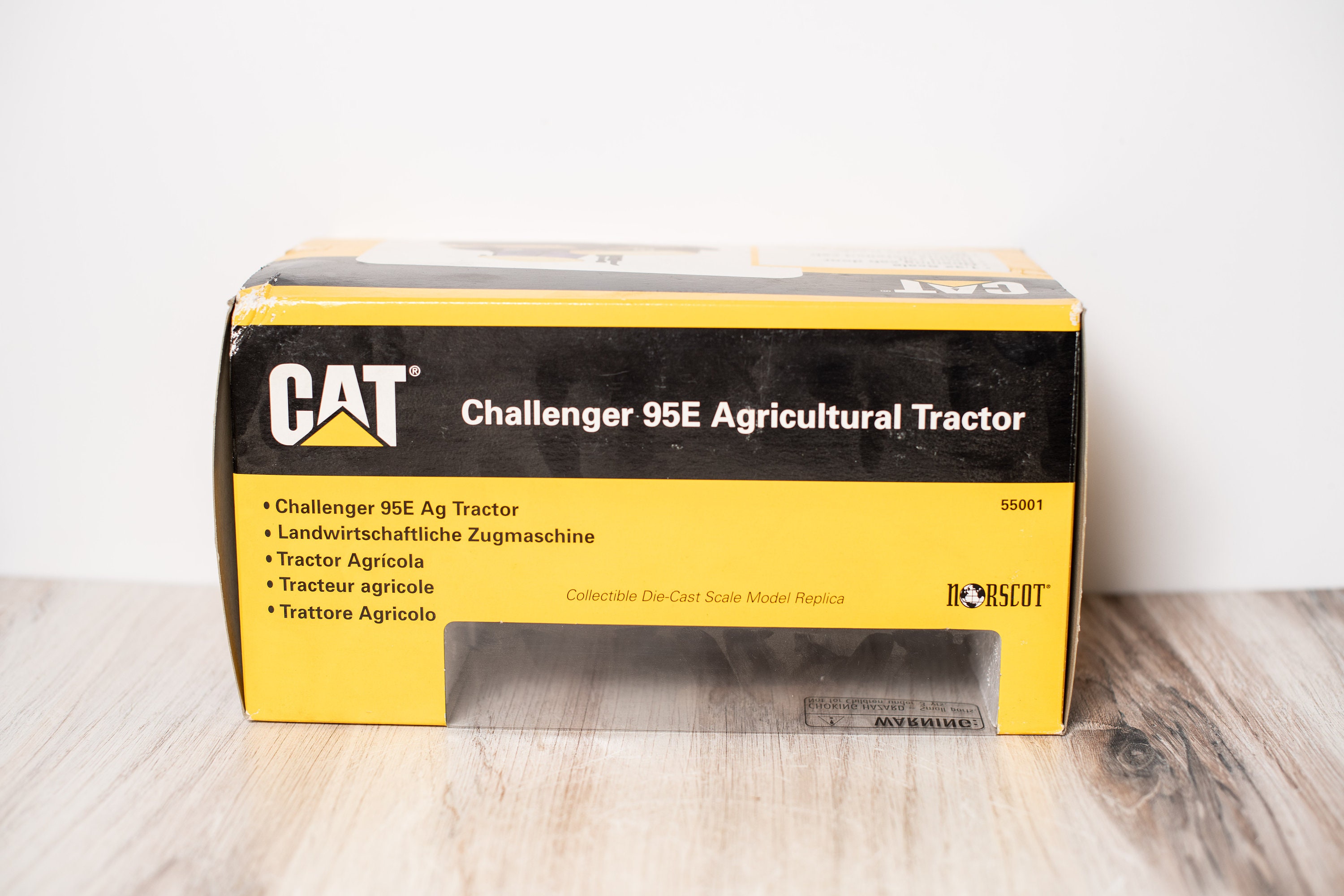 Caterpillar Cat Challenger 95E Agricultural Tractor 1:32 Scale in Box ...