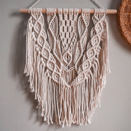 Large Macrame Pattern PDF With Photos Beginner Macrame Wall - Etsy