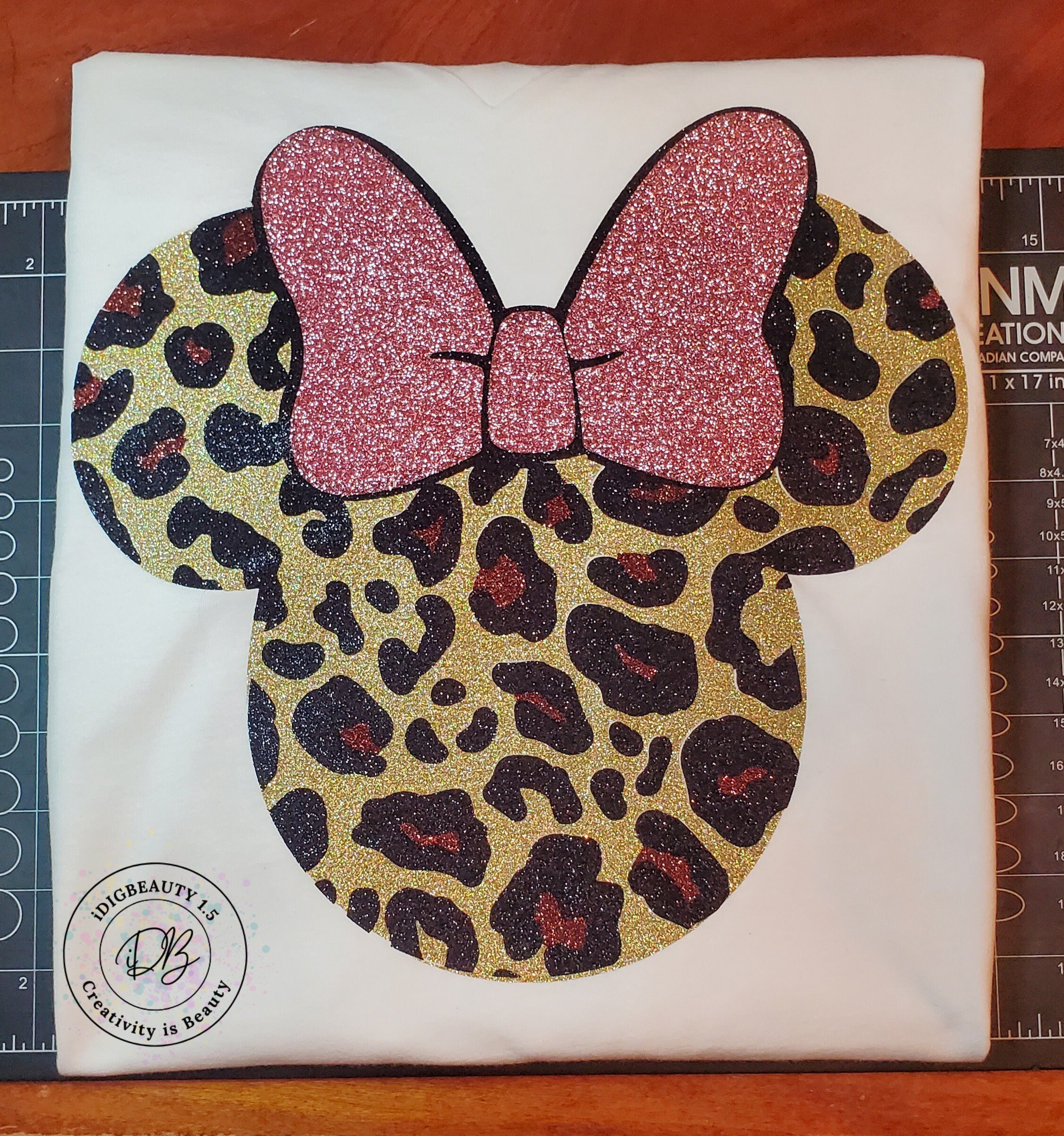 Leopard Print Minnie With Bow T-shirt | Safari | Minnie | Bow | Glitter ...