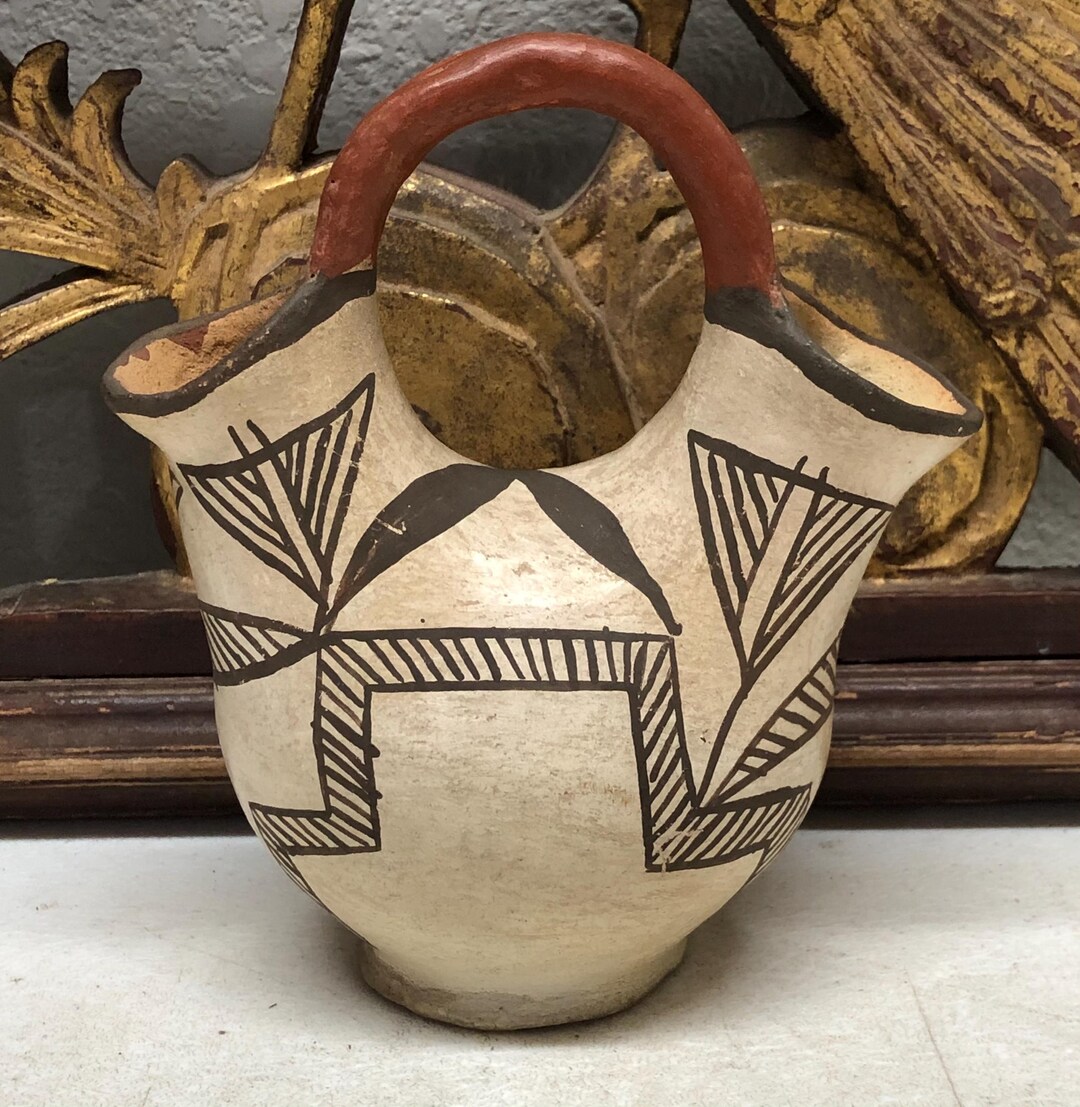 Maricopa Pottery WEDDING VASE - Native American Pee Posh Art - Etsy