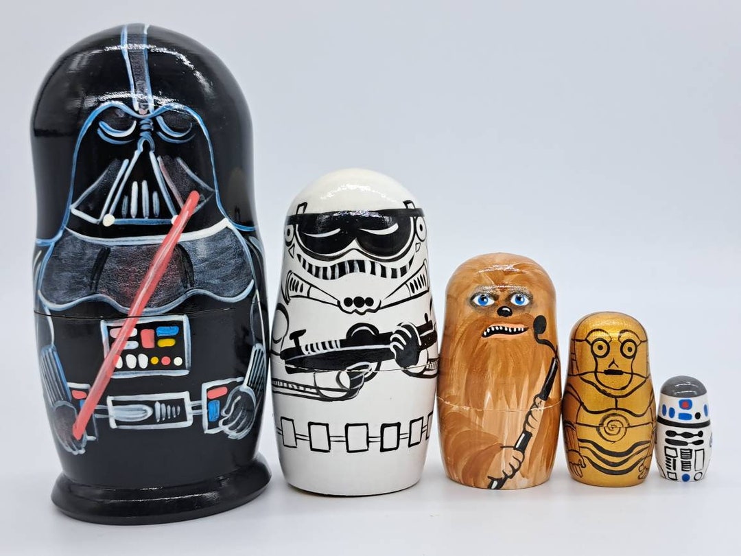 Hand Painted Movie Nesting Dolls: 5-in-1 Matryoshka Set - Etsy