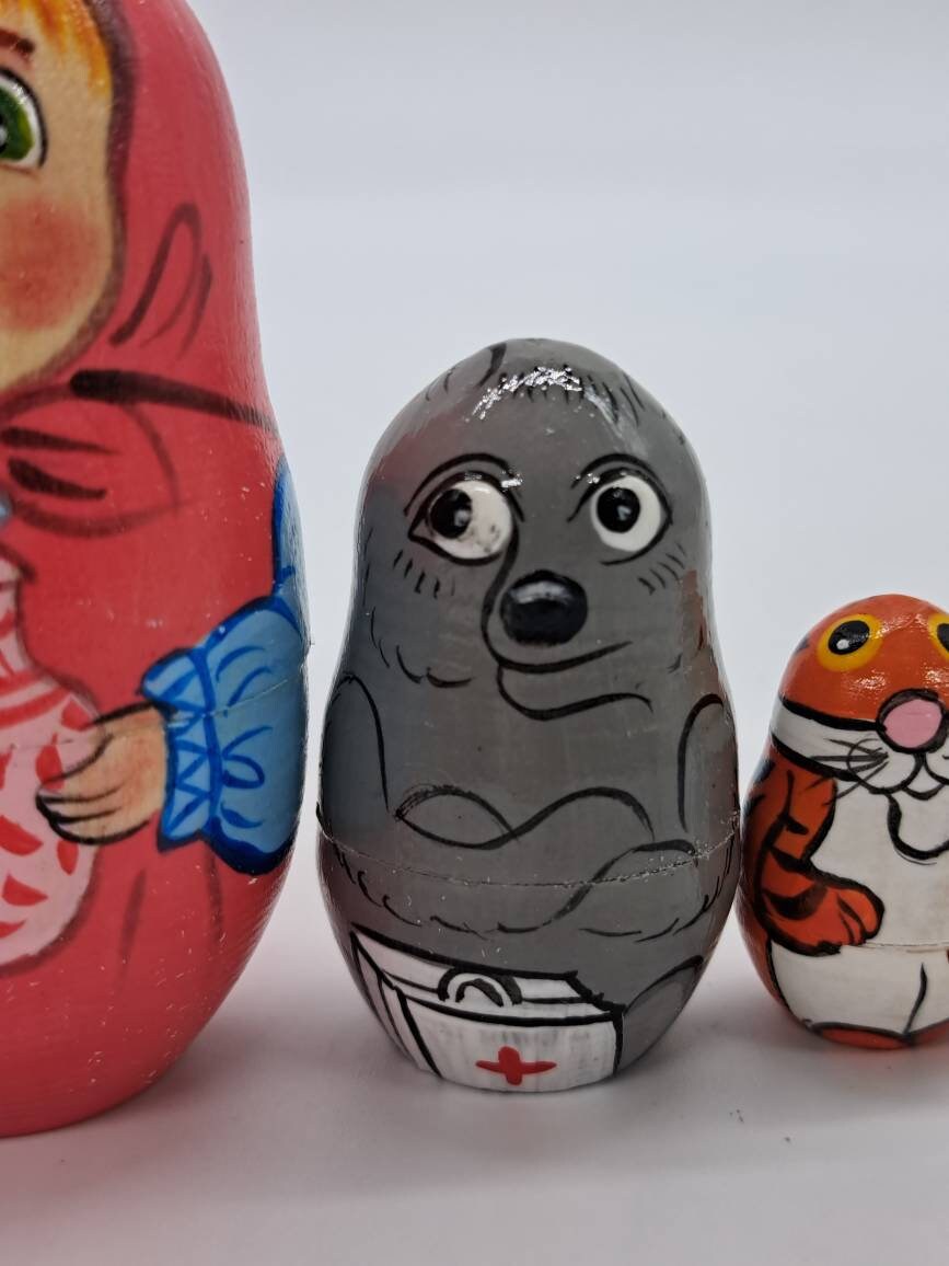 Cartoon Nesting Dolls 4 Tall Matryoshka 5 in 1 Handmade - Etsy