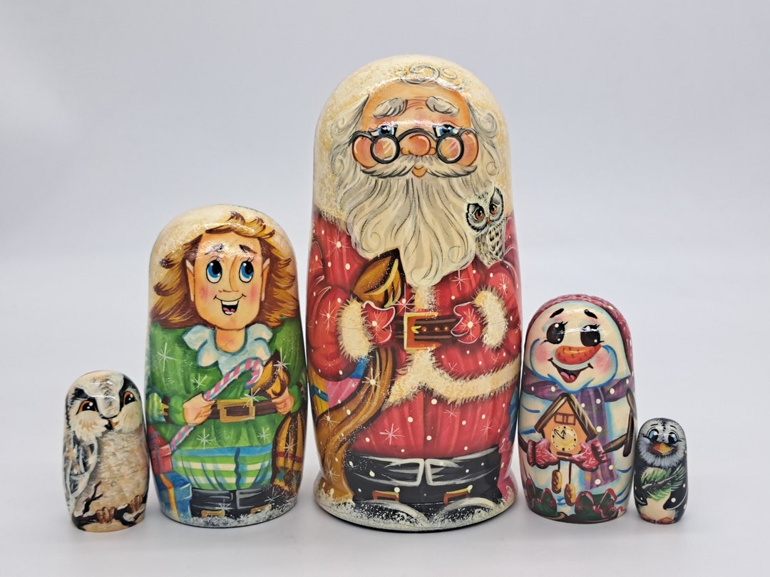 7 Christmas Nesting Dolls Santa Matryoshka 5 in 1 Artwork Wooden Toy ...