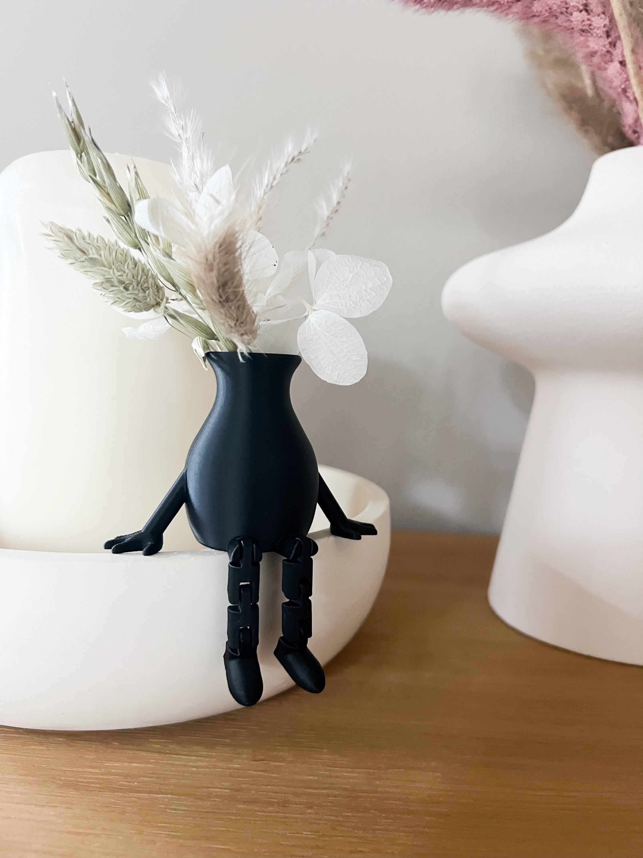 Mini Vase With Articulated Legs / 3D Print / Gift Idea / Small Gift ...