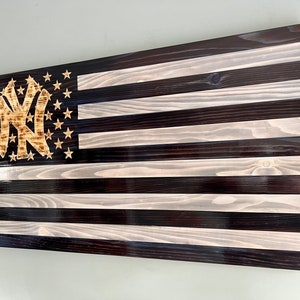 New York Yankees American Rustic Flag, Yankees Sign, American Flag Sign ...