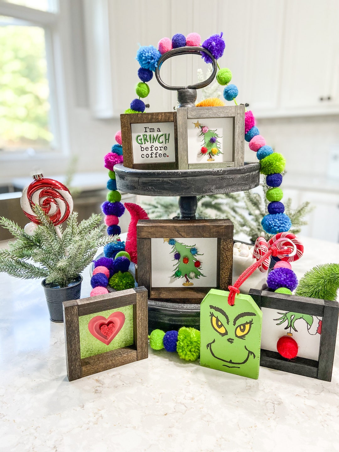GRINCH Christmas Mini Wood Framed Signs & Decor THE GRINCH Tiered Tray ...