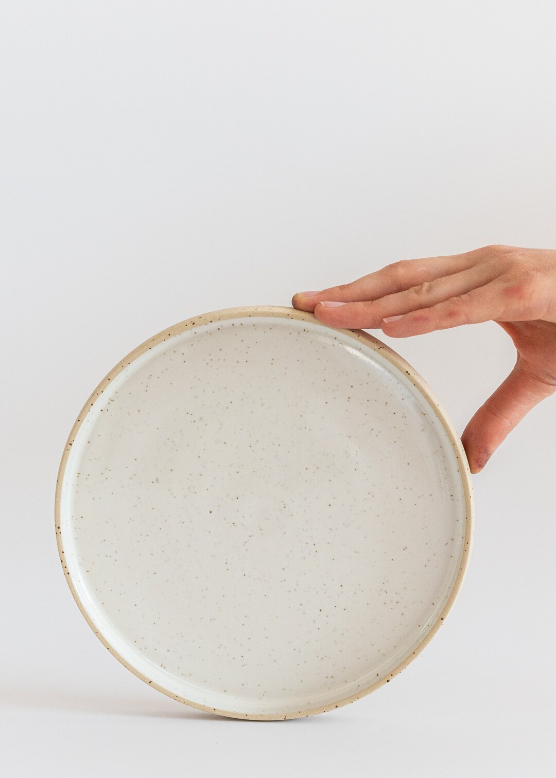 IN STOCK Minimal Ceramic Plates With a Rim, Speckled Plates With Edge ...