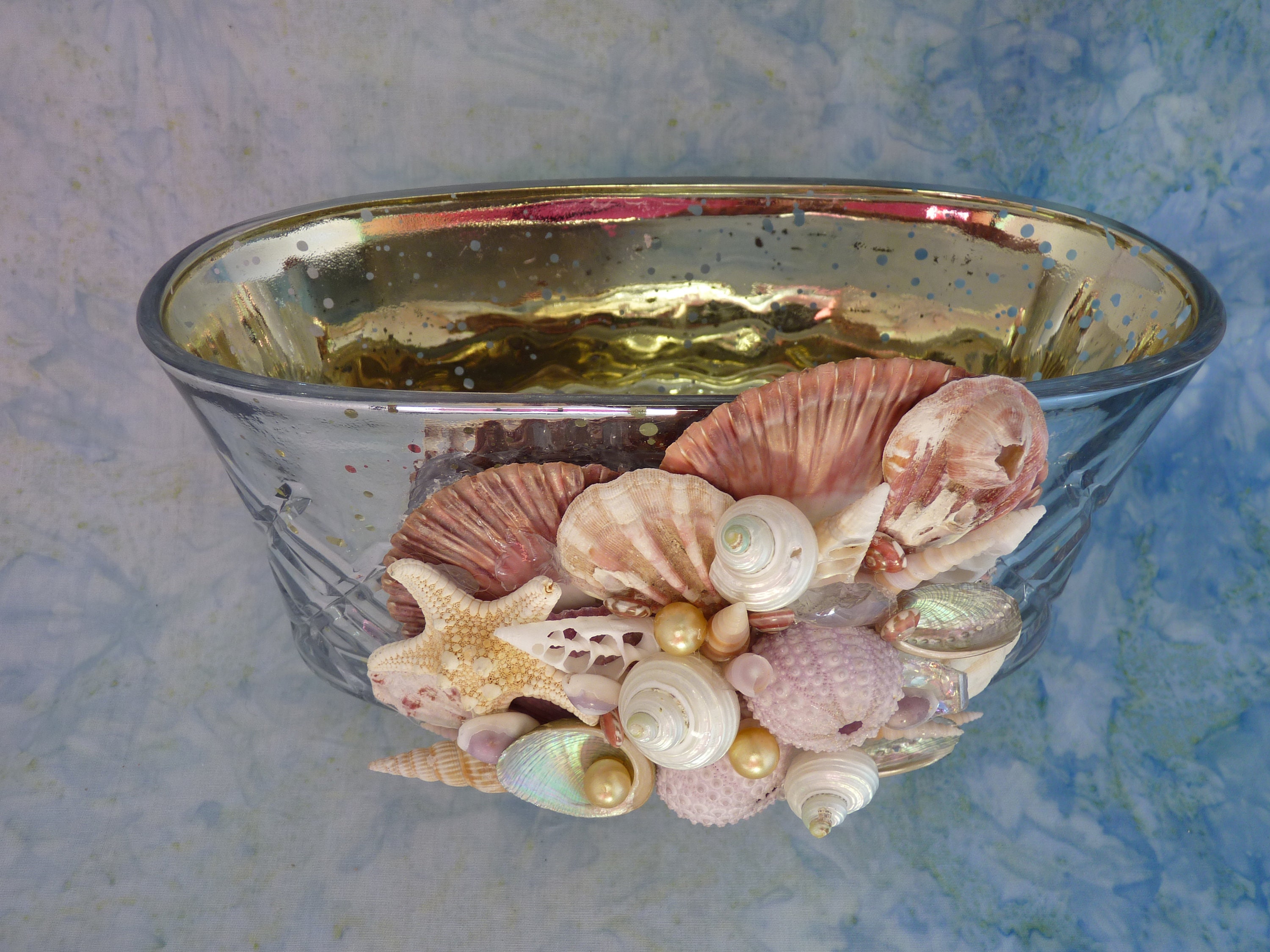 Mercury Glass Etched Dish With Sculpted Front of Assorted Shells and ...