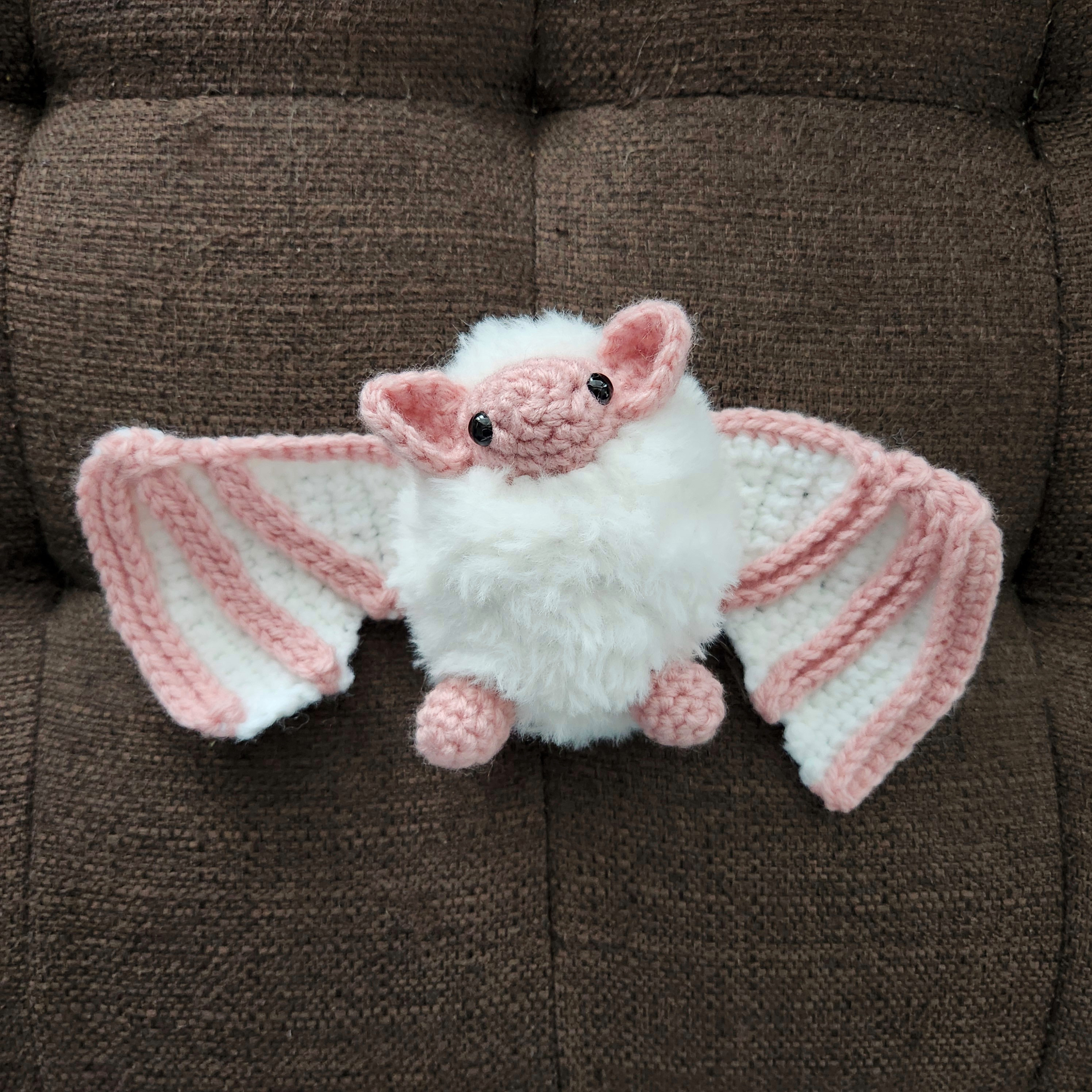 Crochet Pattern - Northern Ghost Bat - Etsy