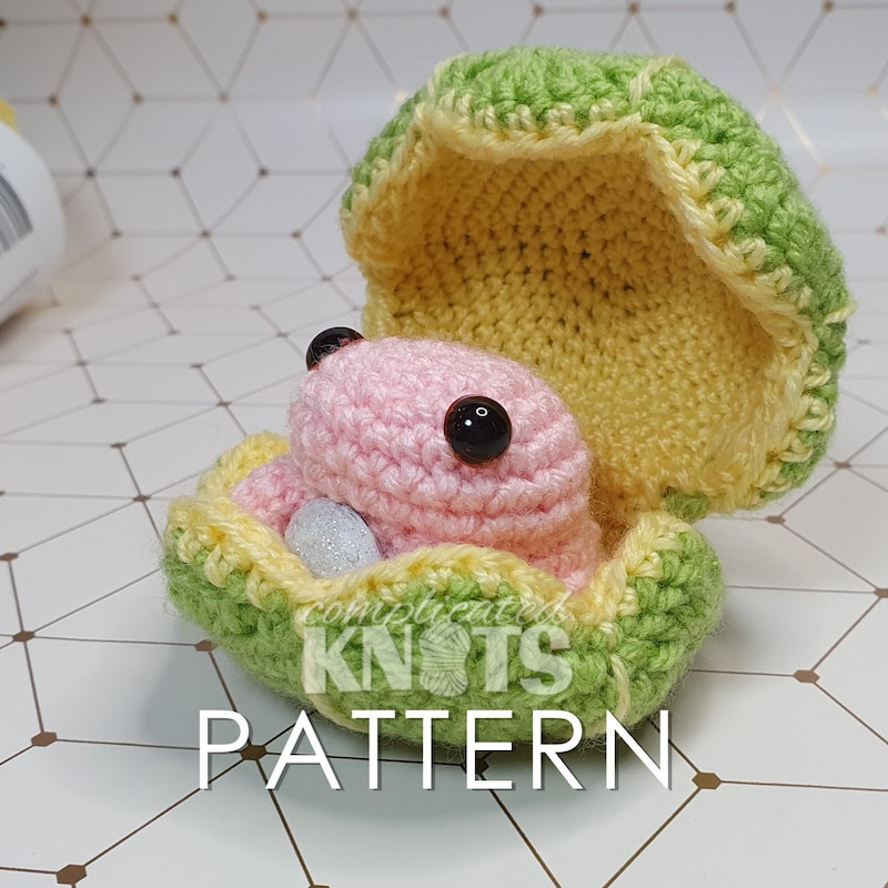 Crochet Clam - Etsy