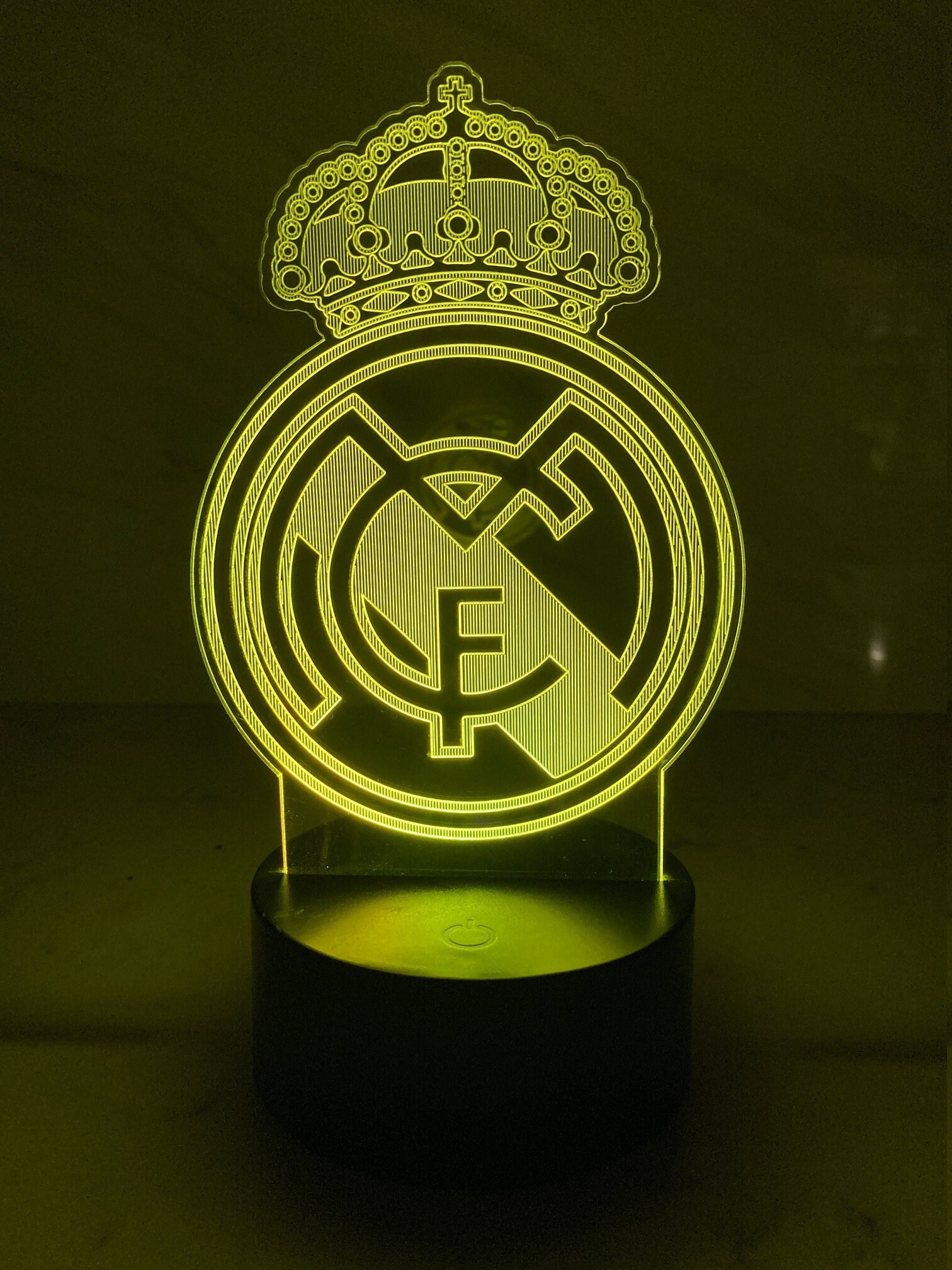 הם פרק גופרית real madrid led lámpa דתי תאריך מתבגר