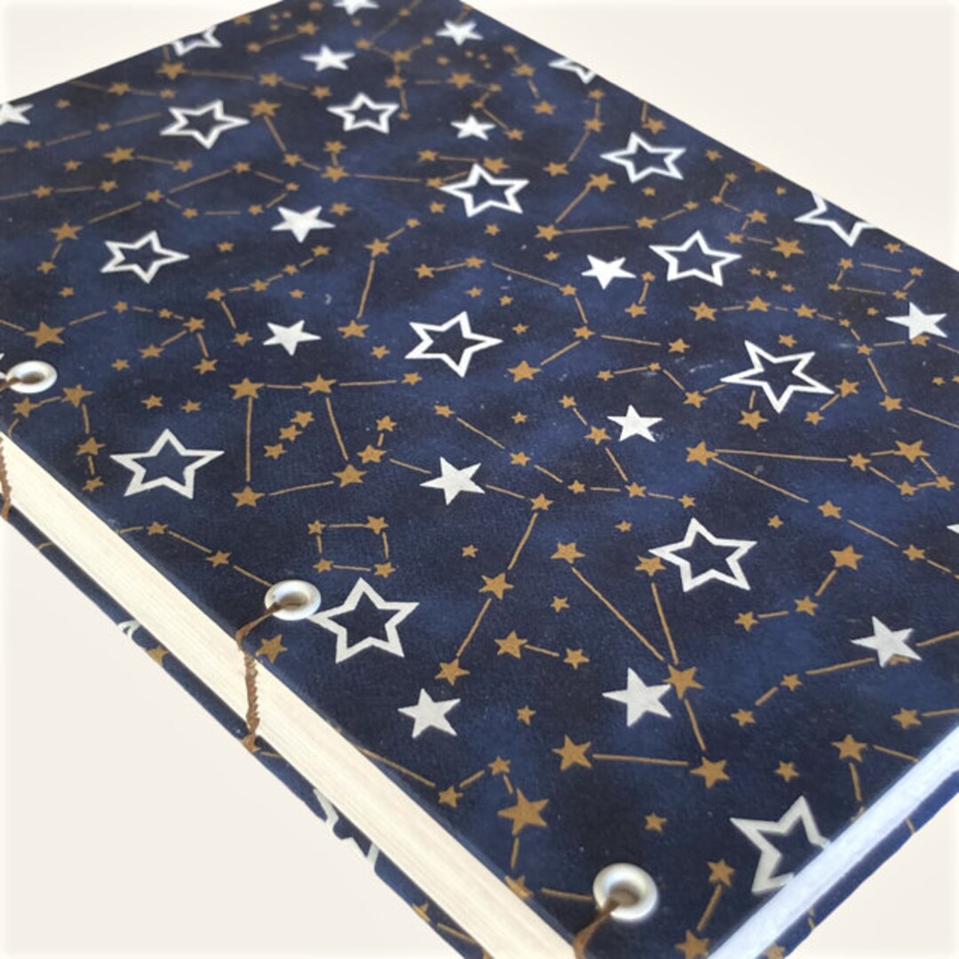 Handmade Hard Cover Journal, Lay Flat Coptic Stitch Sketchbook With a ...