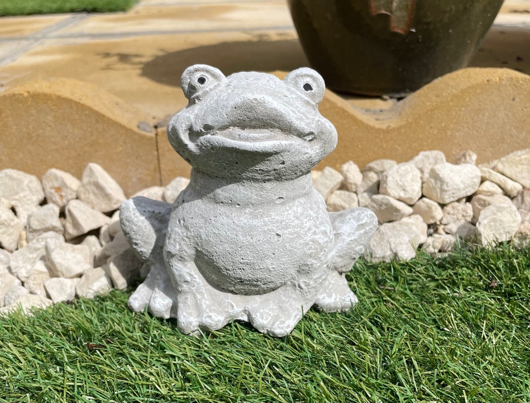 Stone Frog Garden Ornament, Outdoor Decor, Garden Gift, Allotment Gift ...