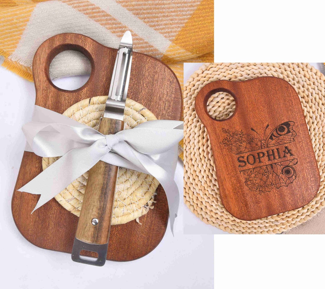 Personalized Cutting Board Gift Set, Engraved Vegetable and Fruits ...
