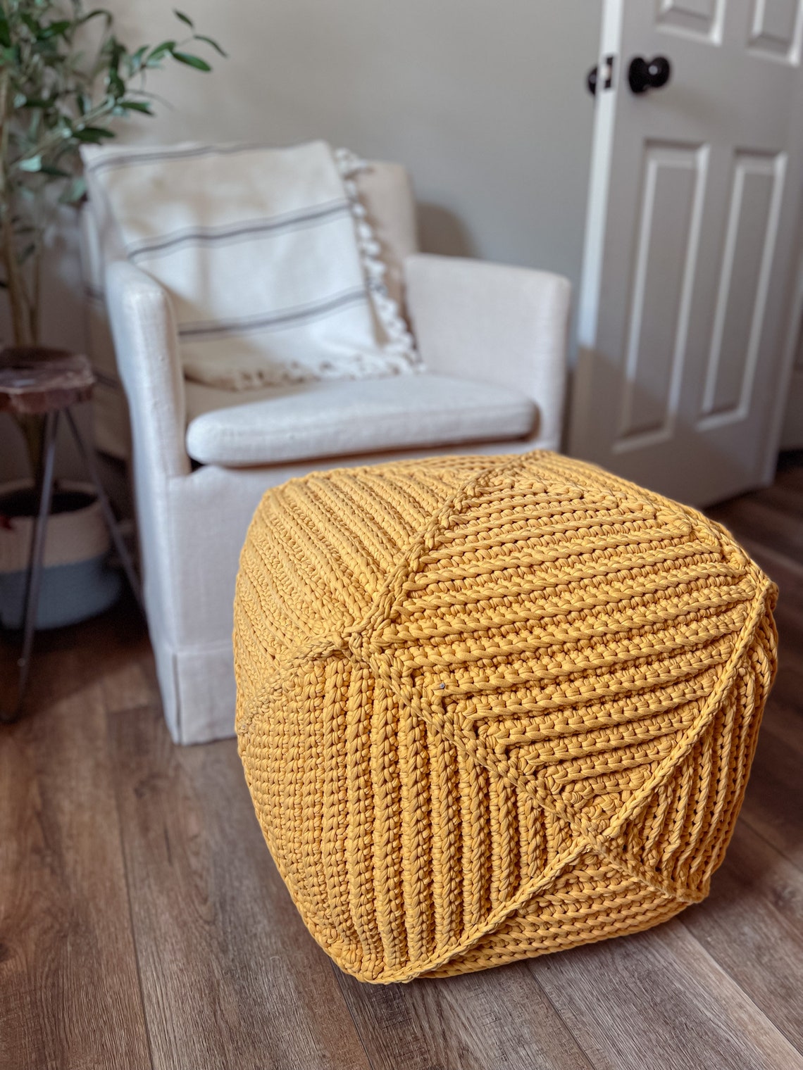 Crochet PATTERN Diamond Floor Pouf / Ottoman - PATTERN ONLY - Etsy