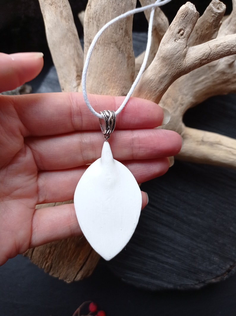 White Yoni Pendant Women's Necklace Feminist Symbol | Etsy