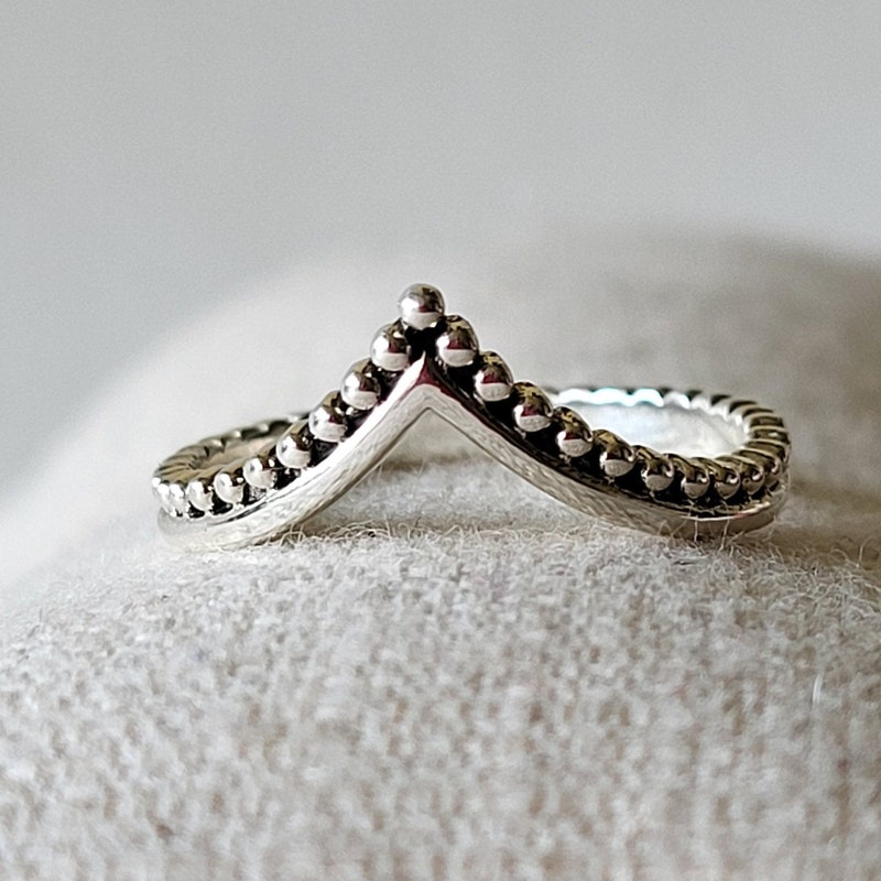 Chevron Ring - Etsy