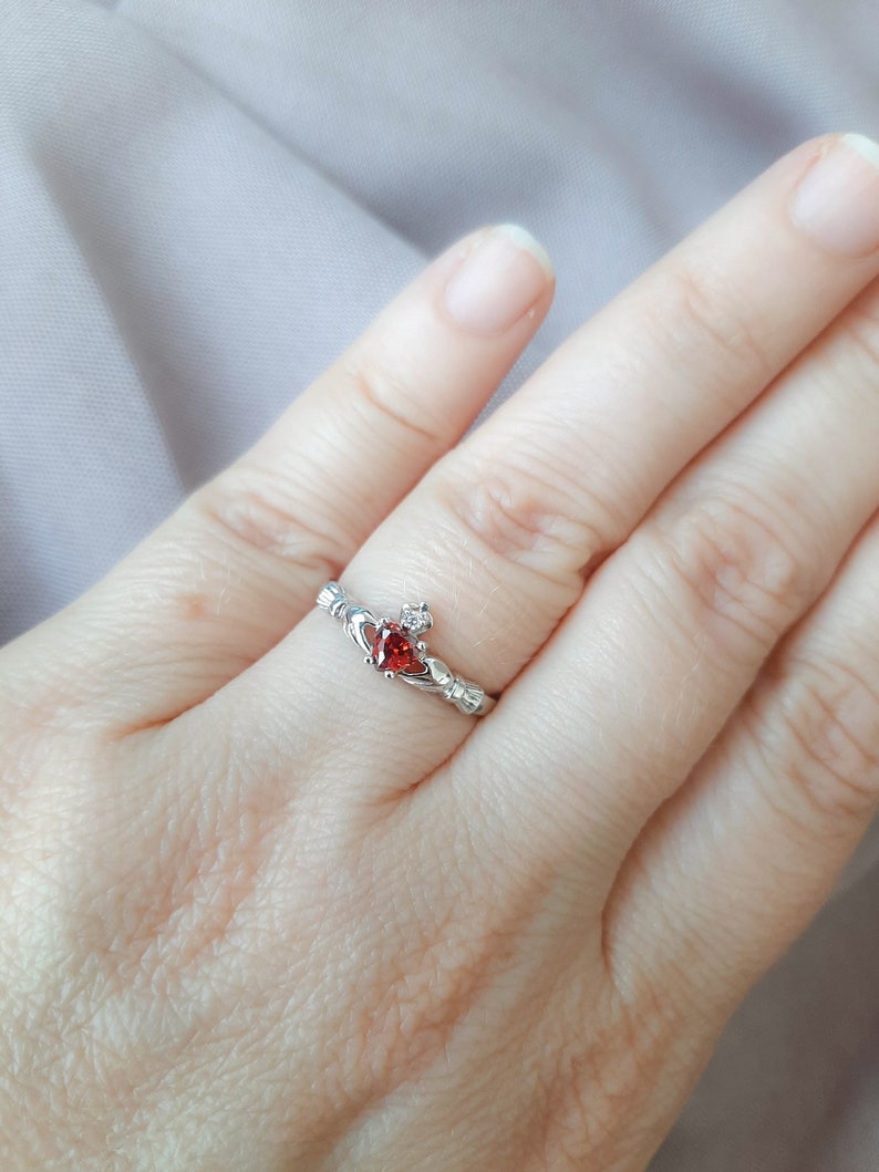 Garnet Extra Dainty Claddagh Ring January Birthstone 7mm - Etsy