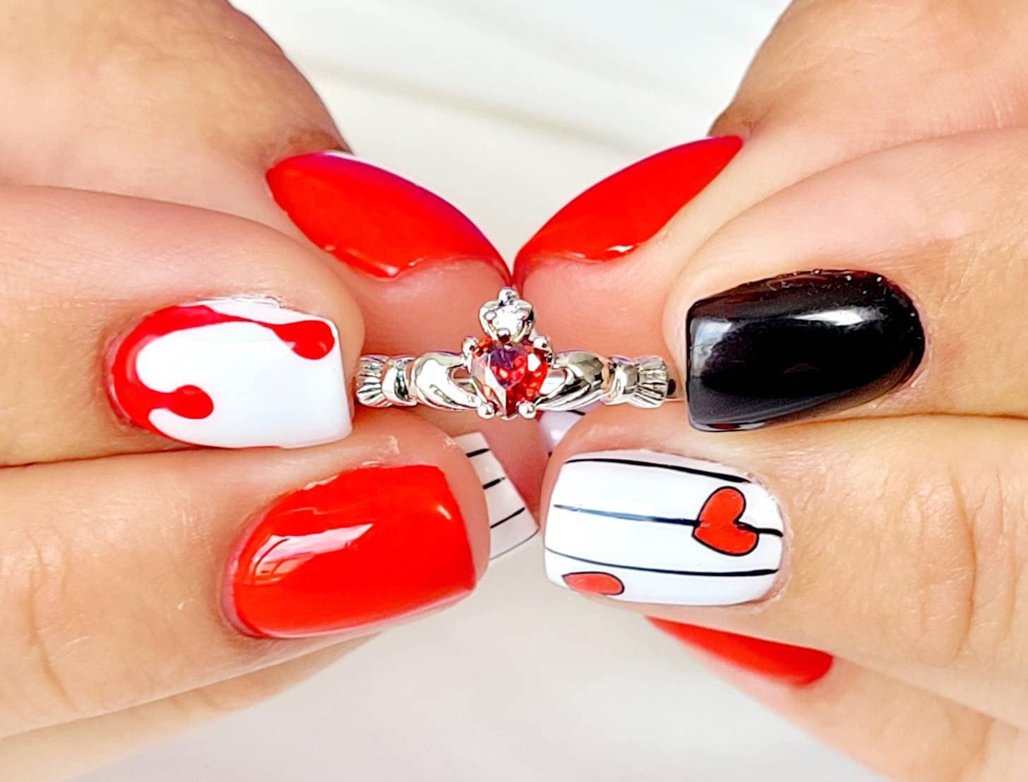 Garnet Extra Dainty Claddagh Ring January Birthstone 7mm | Etsy