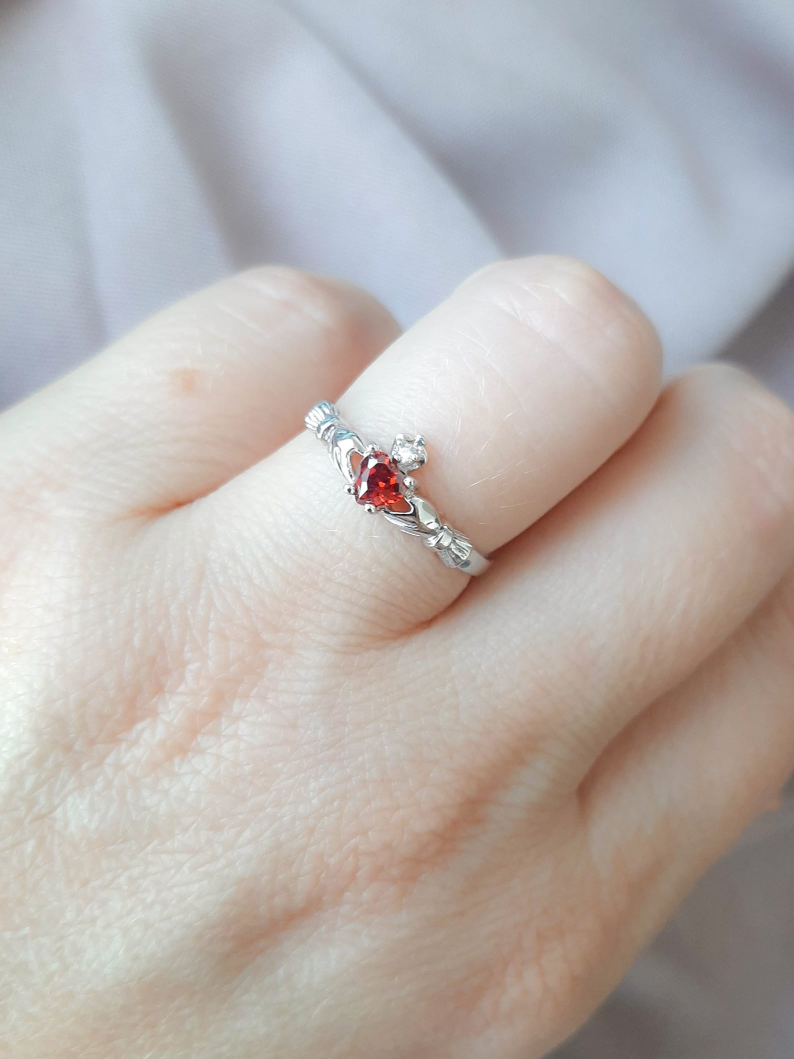 Garnet Extra Dainty Claddagh Ring January Birthstone 7mm - Etsy