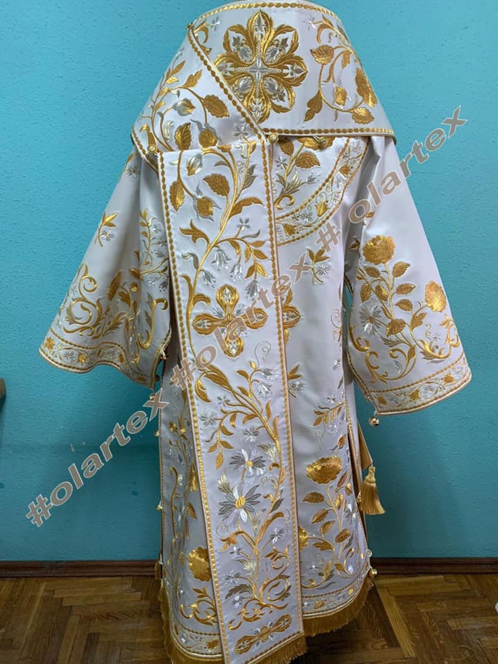 White Bishop Set Vestment Machine Embroidery Archbishop - Etsy