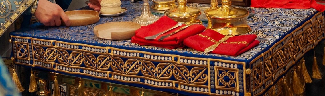 Velvet & Brocade Top Holy Table Cover With Embroidered Border, Holy ...