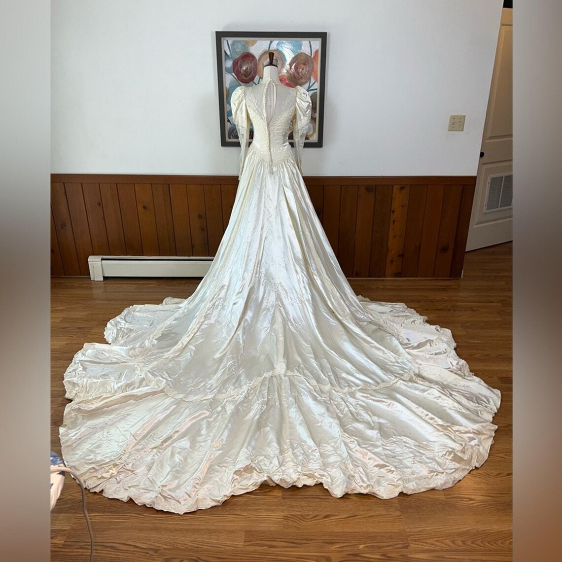 Fabulous Vintage 1970s/80s Liquid Satin Wedding Gown - Etsy