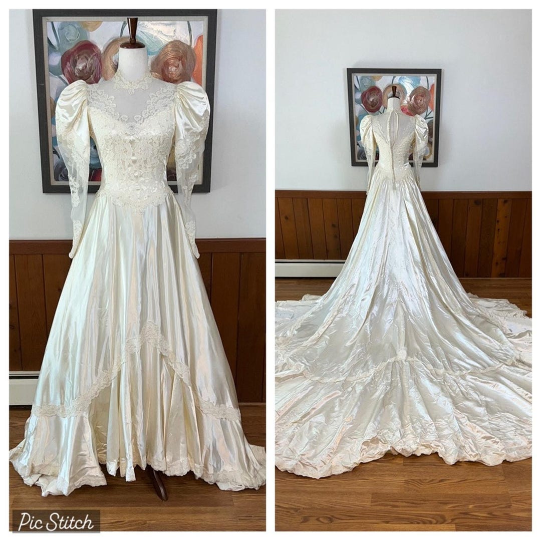 Fabulous Vintage 1970s/80s Liquid Satin Wedding Gown - Etsy