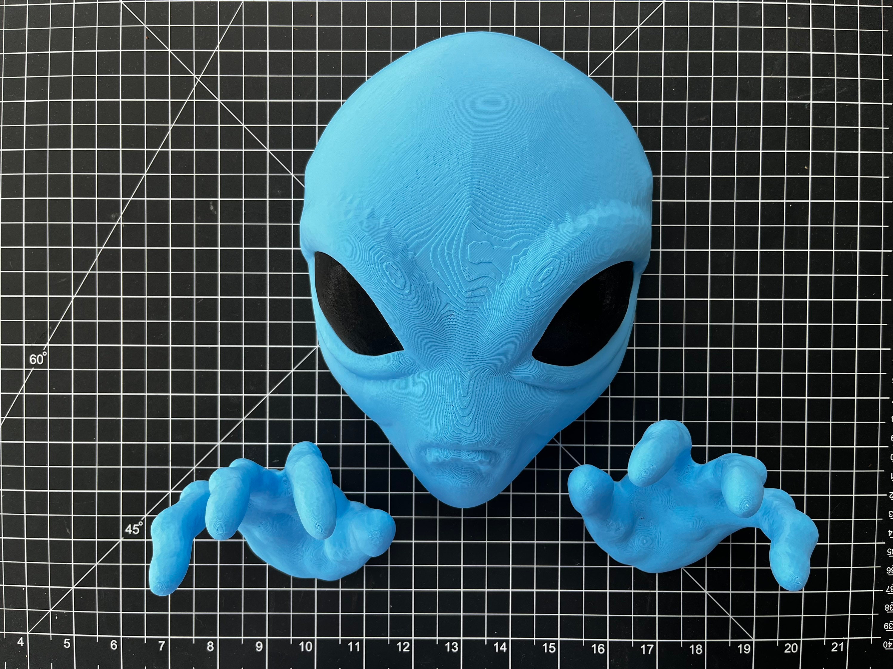 Custom Alien Wall Hanging - Etsy