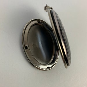 MICHAELA FREY Vintage Floral Oval Photo Locket 1970's Perfume Charm Art ...