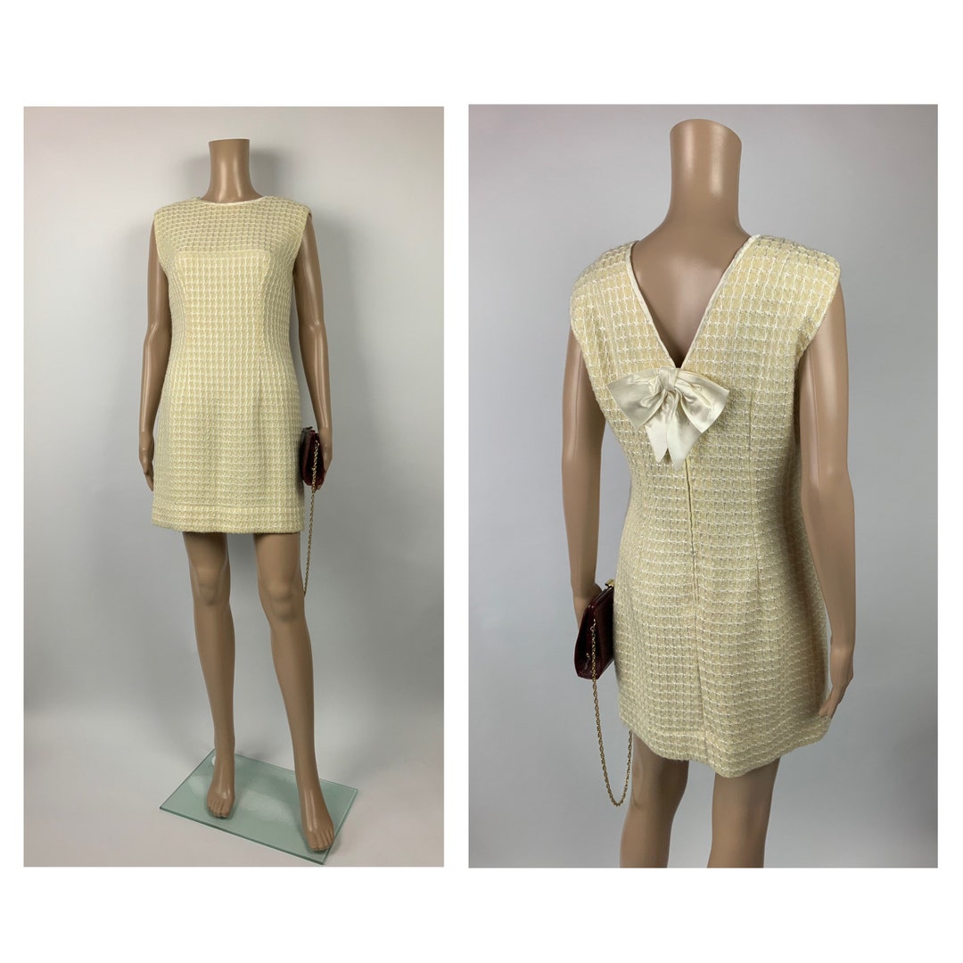 1960's White Boucle Vintage Mini Wool Dress Sixties Short Tweed Back ...