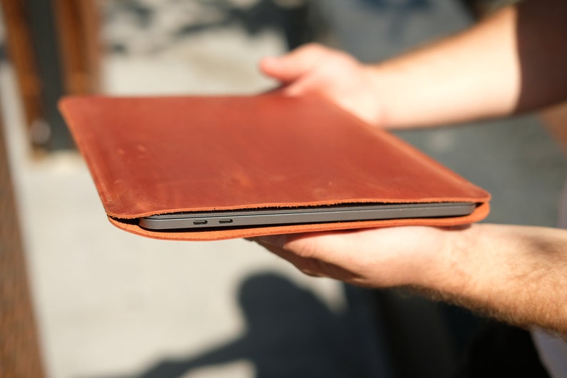 Personalized Leather Sleeve for Macbook Macbook Air 13 M2 - Etsy
