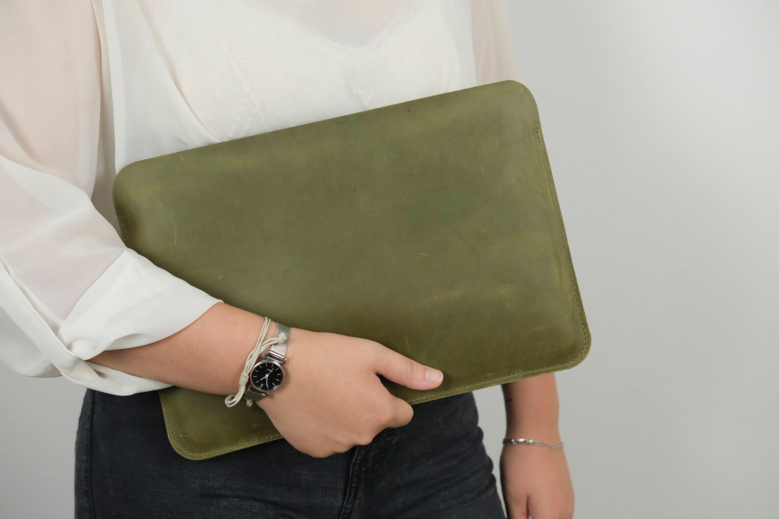 Personalized Leather Sleeve for Macbook Air M2 / Leather Cover - Etsy