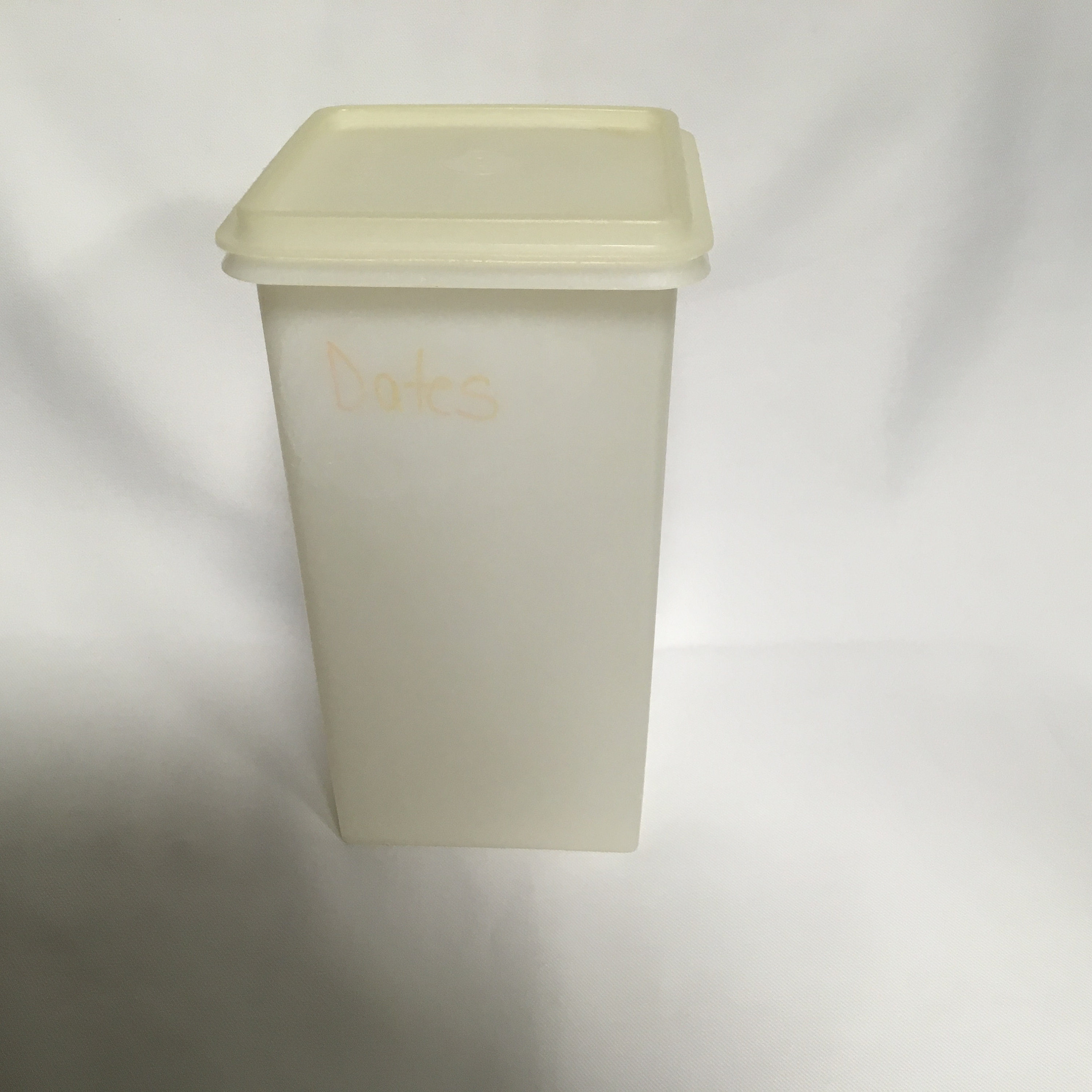 Vintage Tupperware Saltine Saver Container Cracker Keeper Storage Lid ...