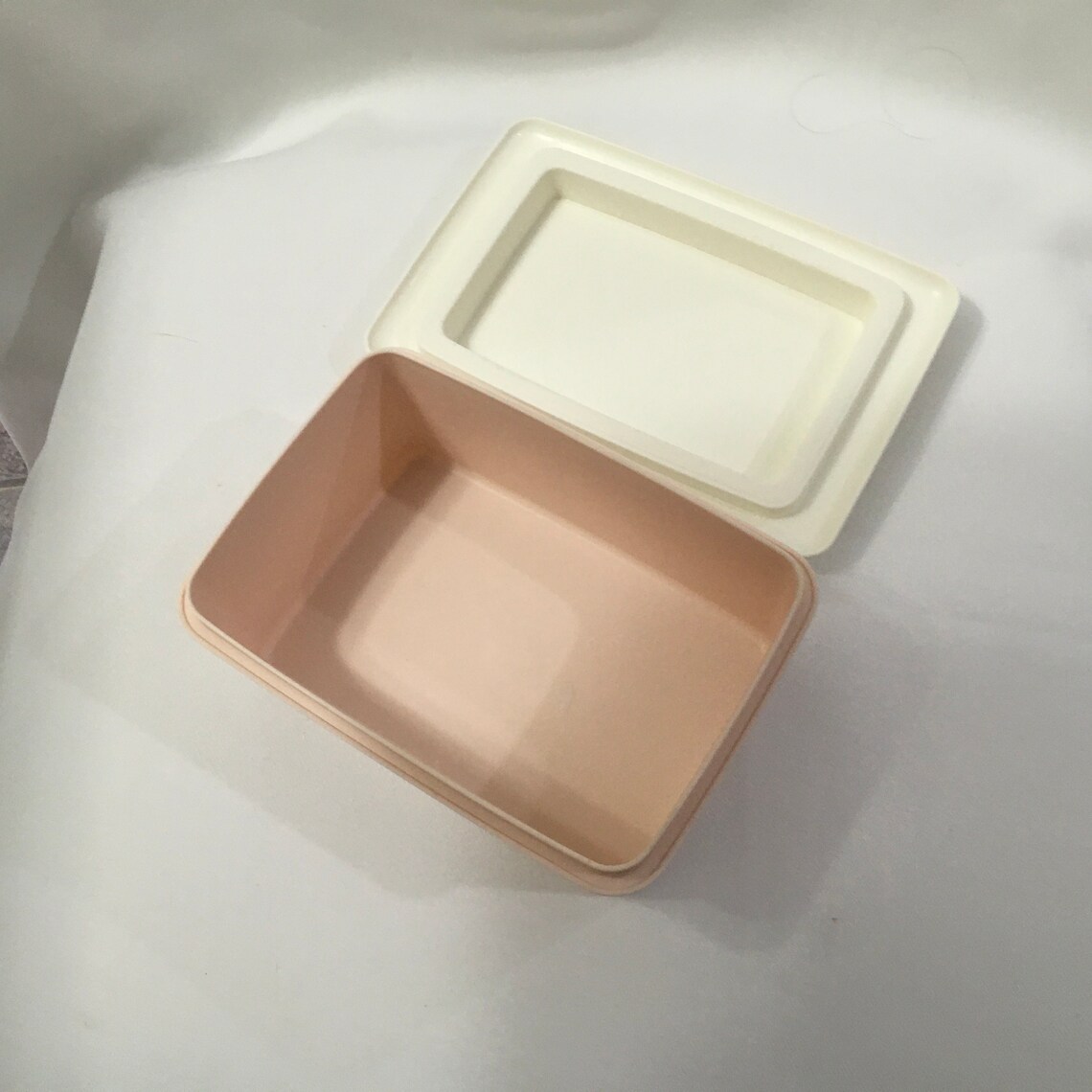 Tupperware Ivory Rose Pale Pink 1 LB Butter Keeper Cheese Keeper Dish ...