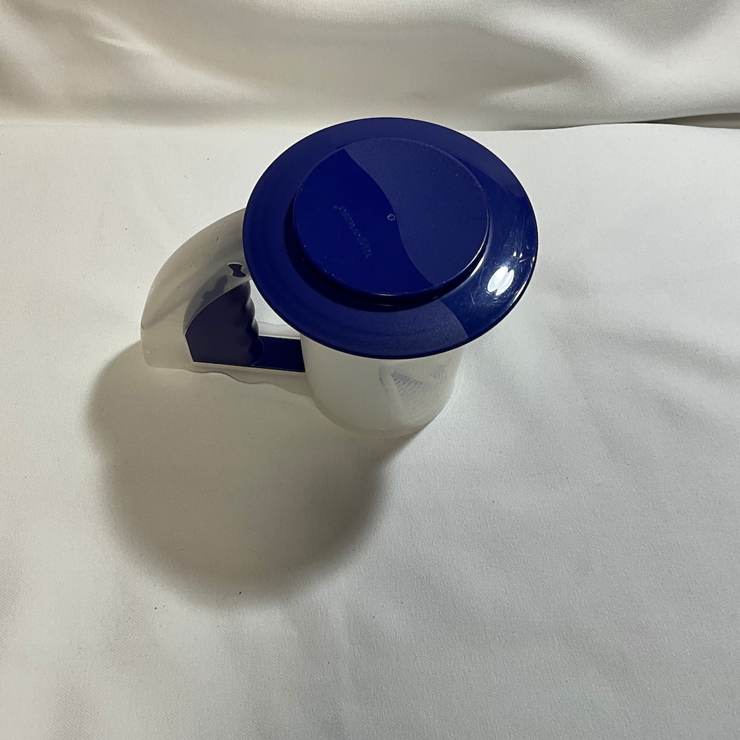 Vintage Tupperware Blue Sift N Style With Handle Measuring Flour Sifter ...