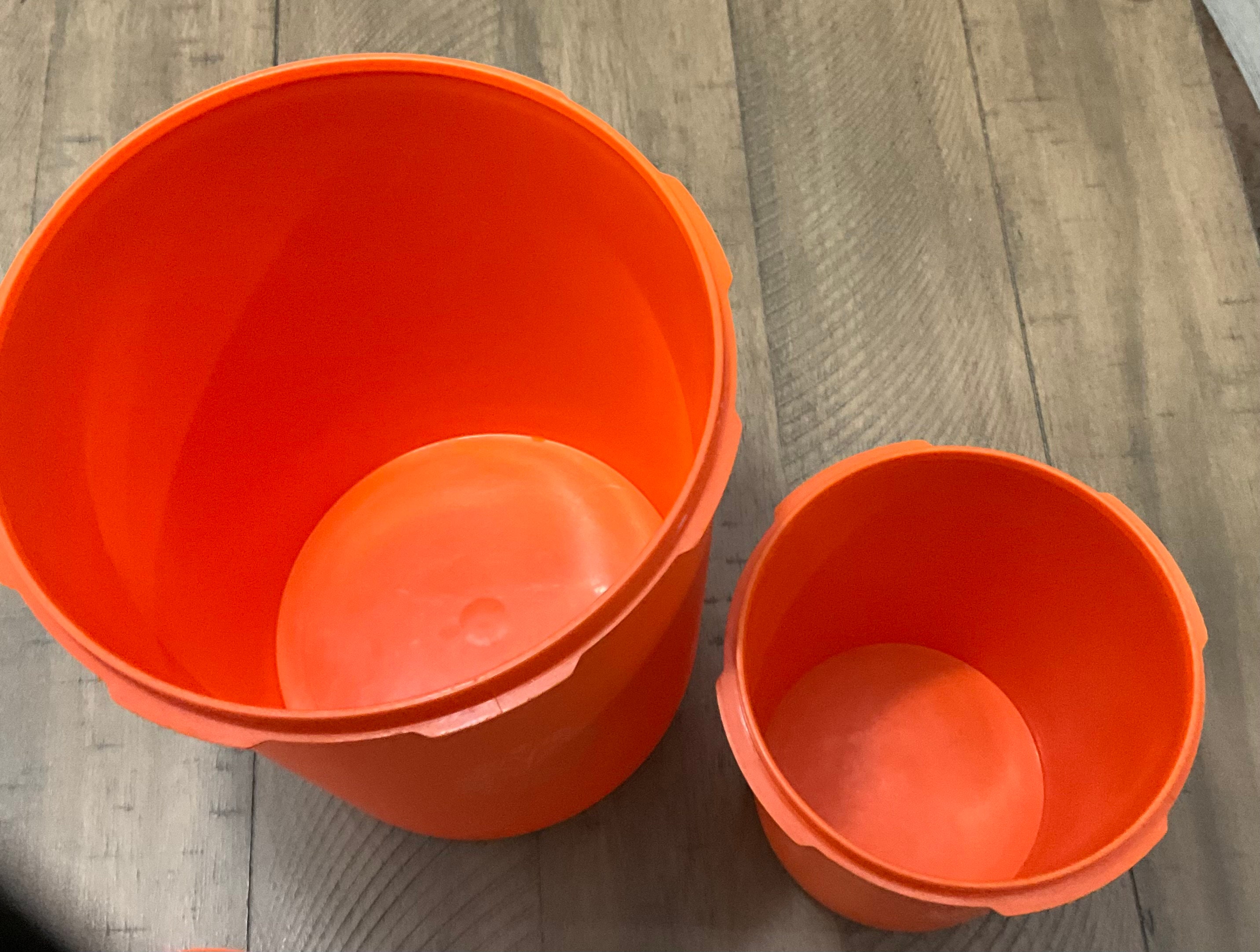 Vintage Tupperware Canister Set of 2 17 Cups 806 805 Bright Orange 5 ...