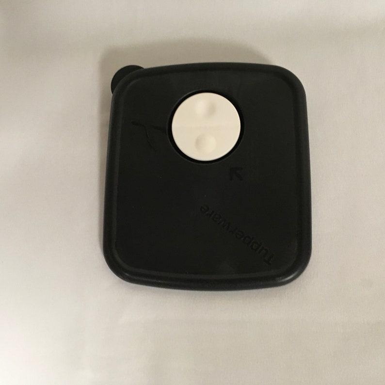 Tupperware Replacement Lids Rock N Serve Crystal Wave Round Square ...