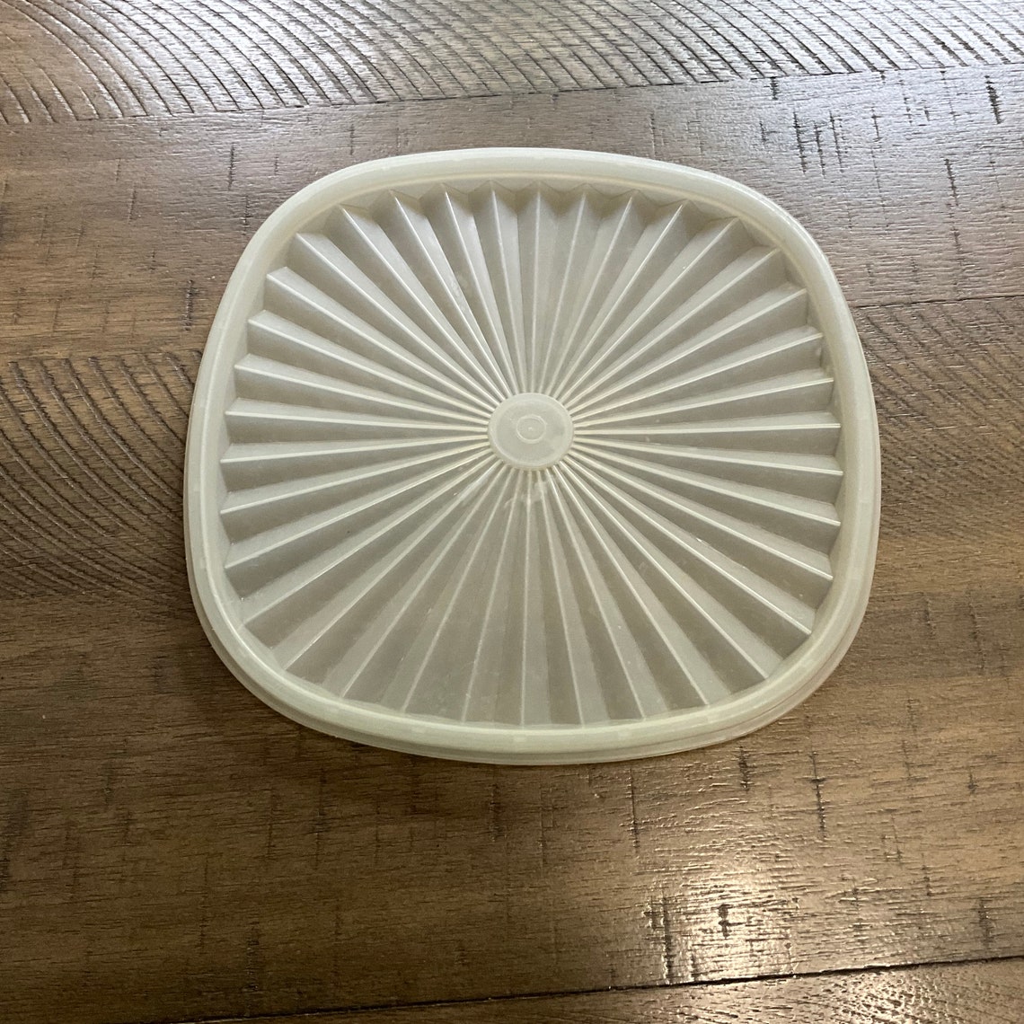 Tupperware Lid 837 Replacement Lid Seal 8 Cover Sunburst Blue or Clear ...