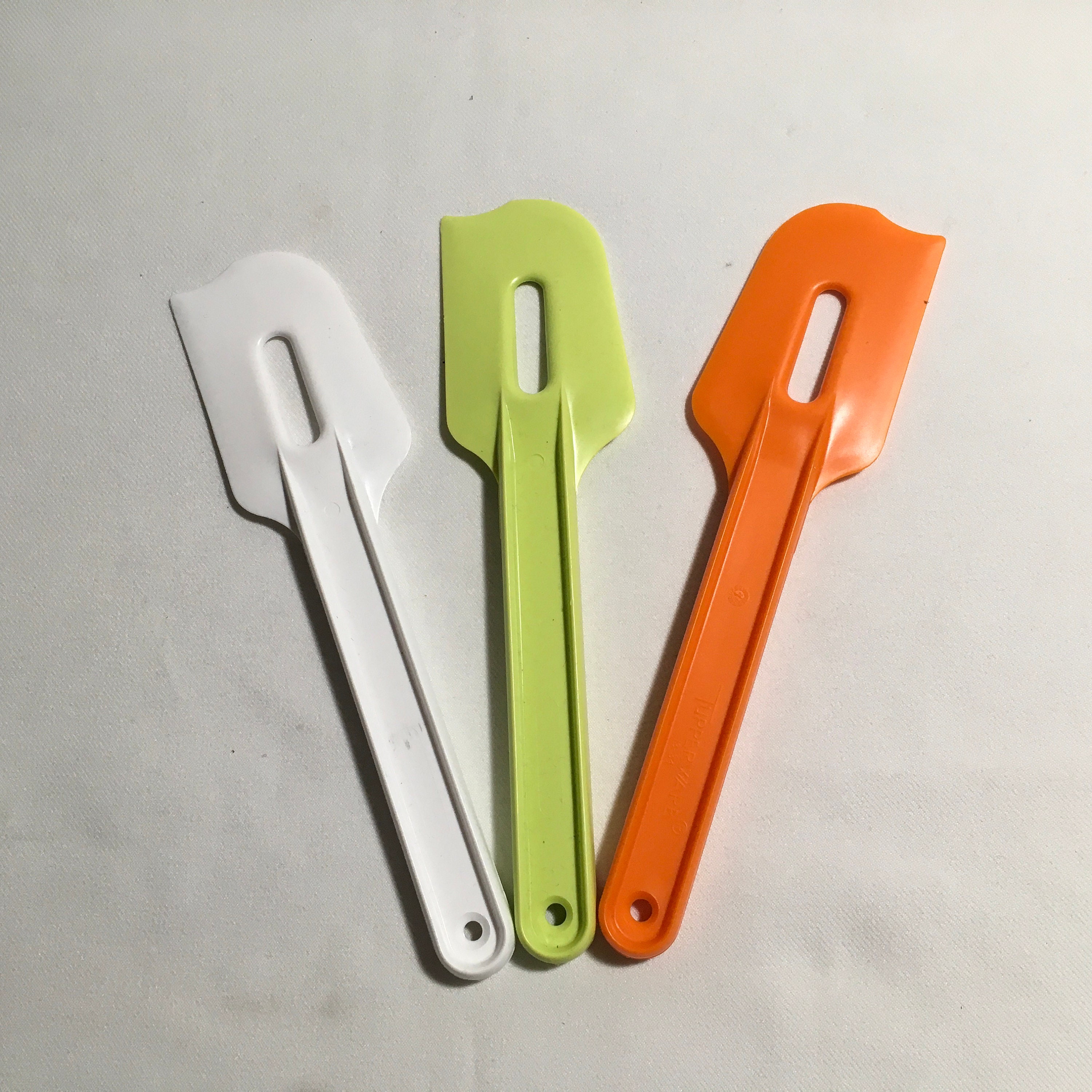 Vintage Tupperware Mold # 13 Baking Cooking Utensils Tupperware Gadget ...