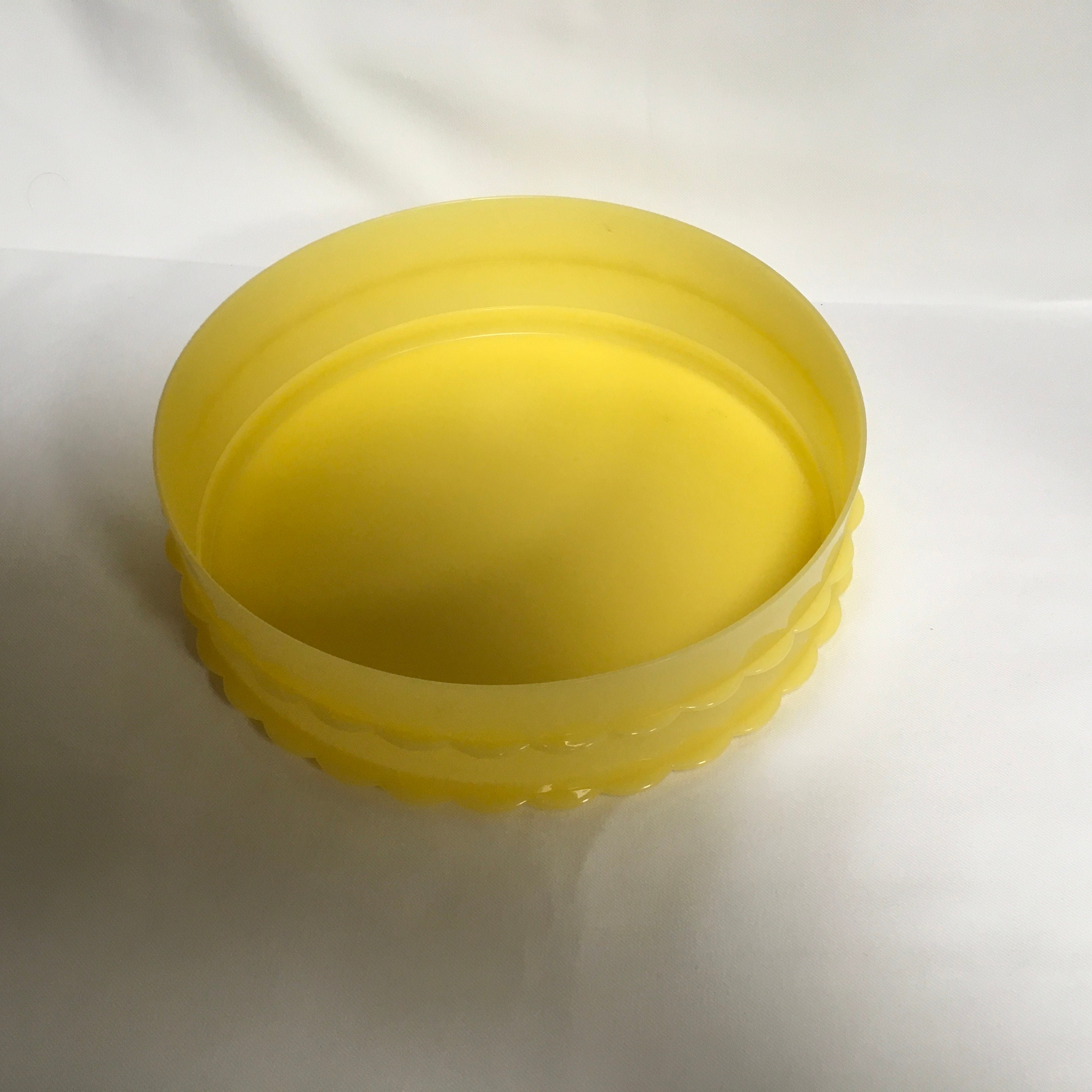Tupperware Pie Stackable Tray & Ring 4898 4897 Yellow Designed - Etsy