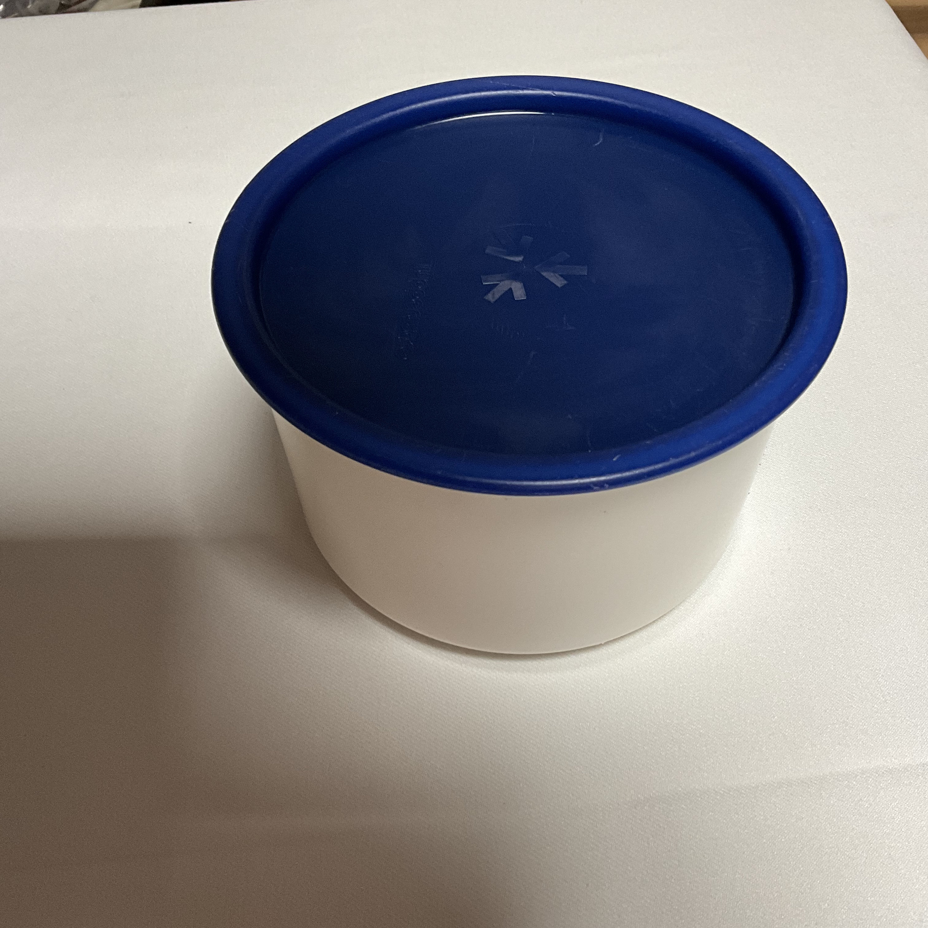 Tupperware Coffee House Canister Bold N Blue Canister Black or Hunter ...