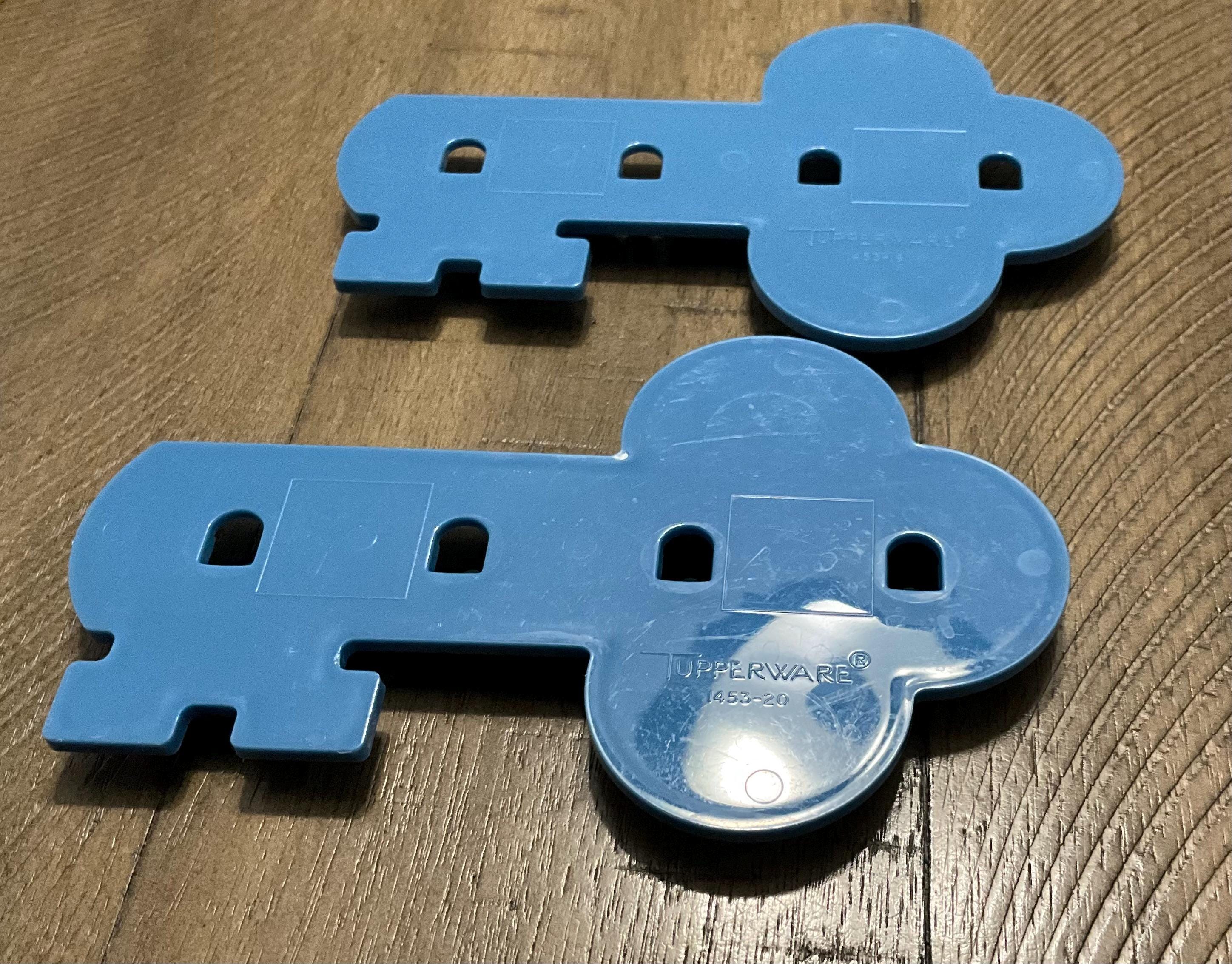 Vintage Retro Blue Tupperware Key Wall Hanging 4 Hook Key Holder~retro ...