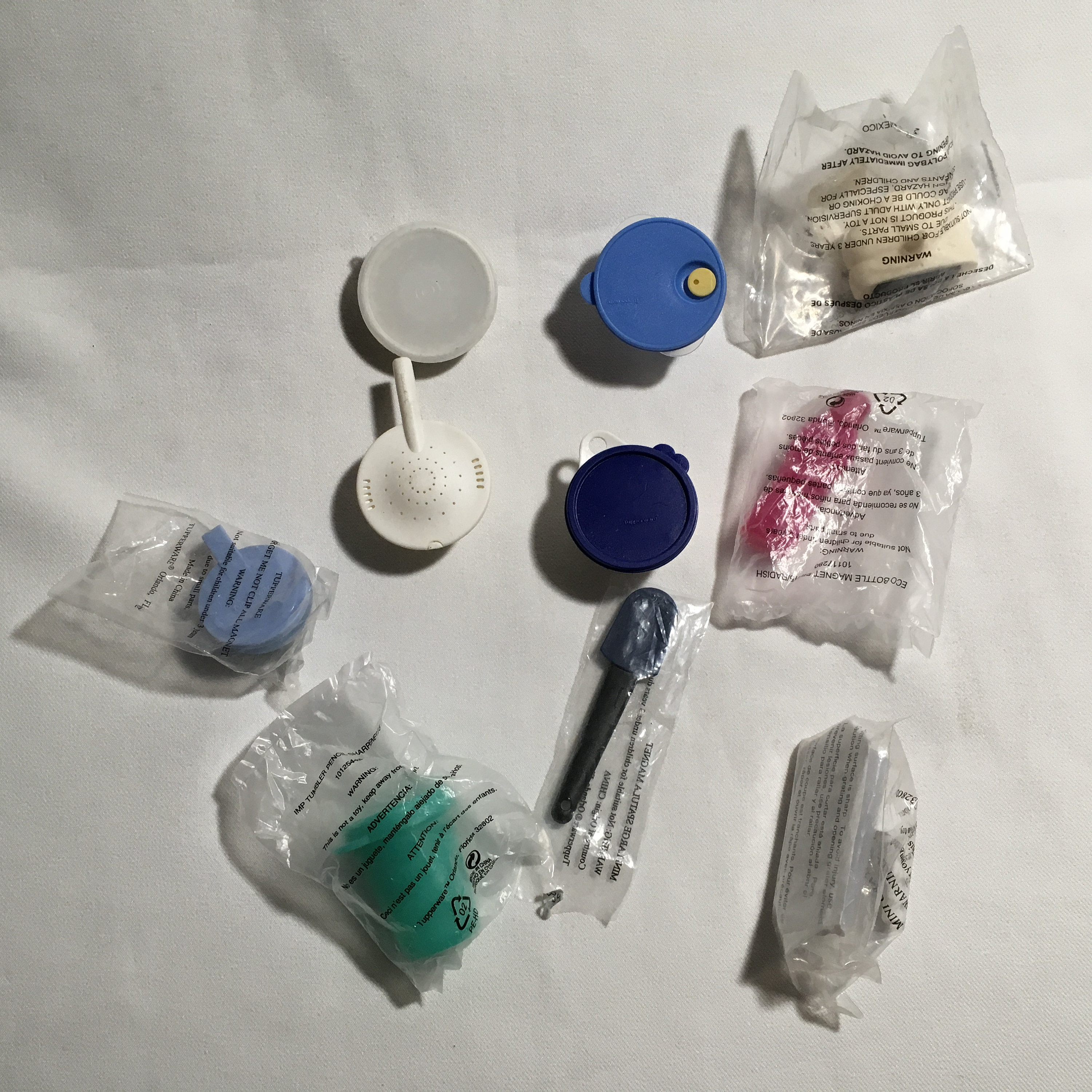 Tupperware Miniatures Doll Size Kitchen Food Dishes Thatsa Bowl Mini ...