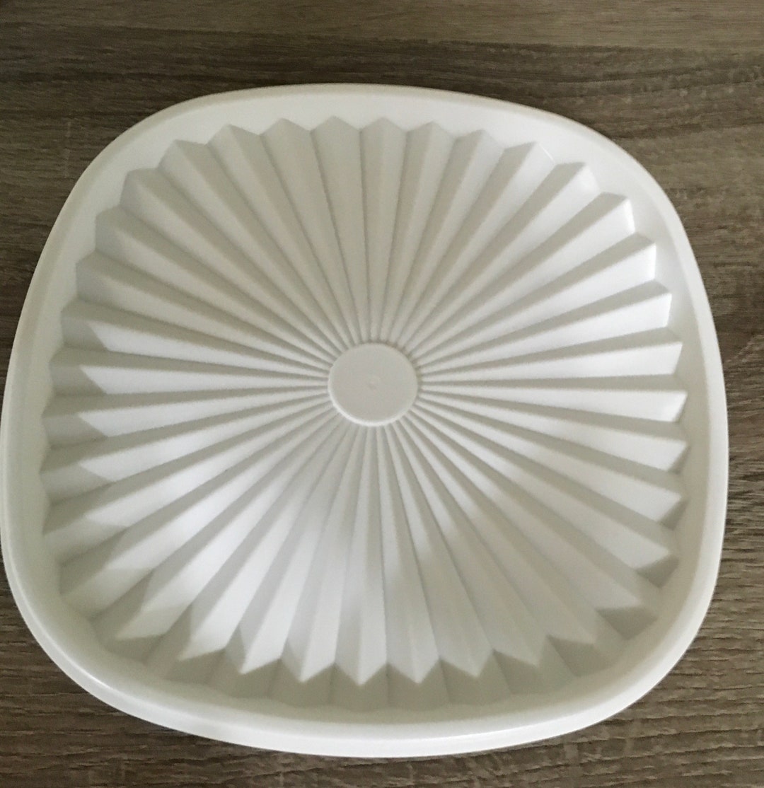 Tupperware Lid 837 Replacement Seal 8 Cover White Sunburst Lid White ...