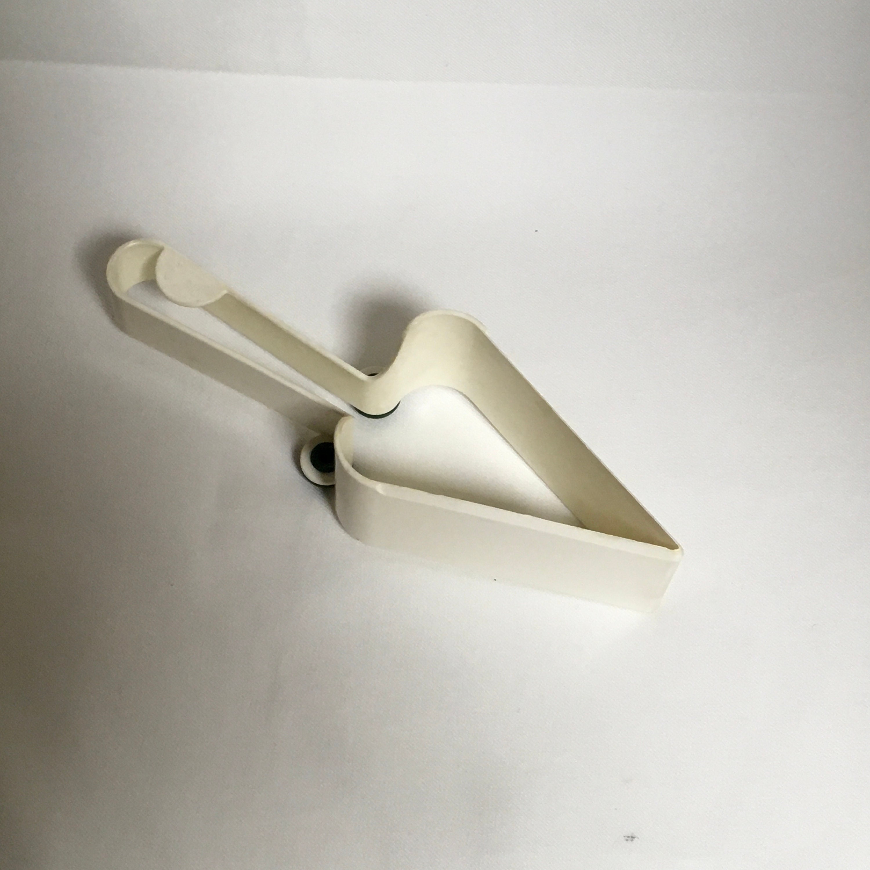 Tupperware Piece O Cake Round Cake Slicer Pie Cutter Server Utensil ...