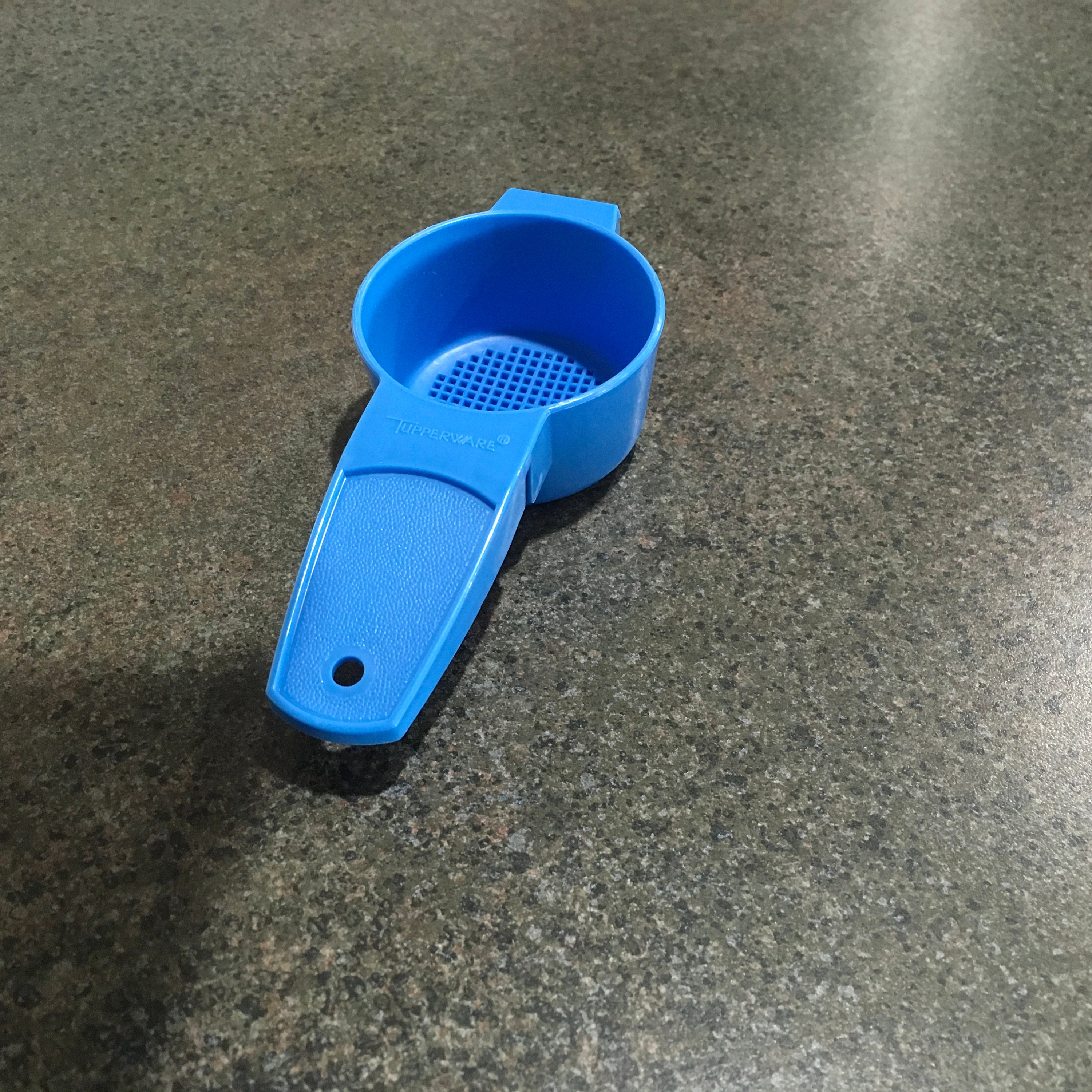 Tupperware Kitchen Gadgets Tiny Treasures Miniature Funnel 877 Sifter ...