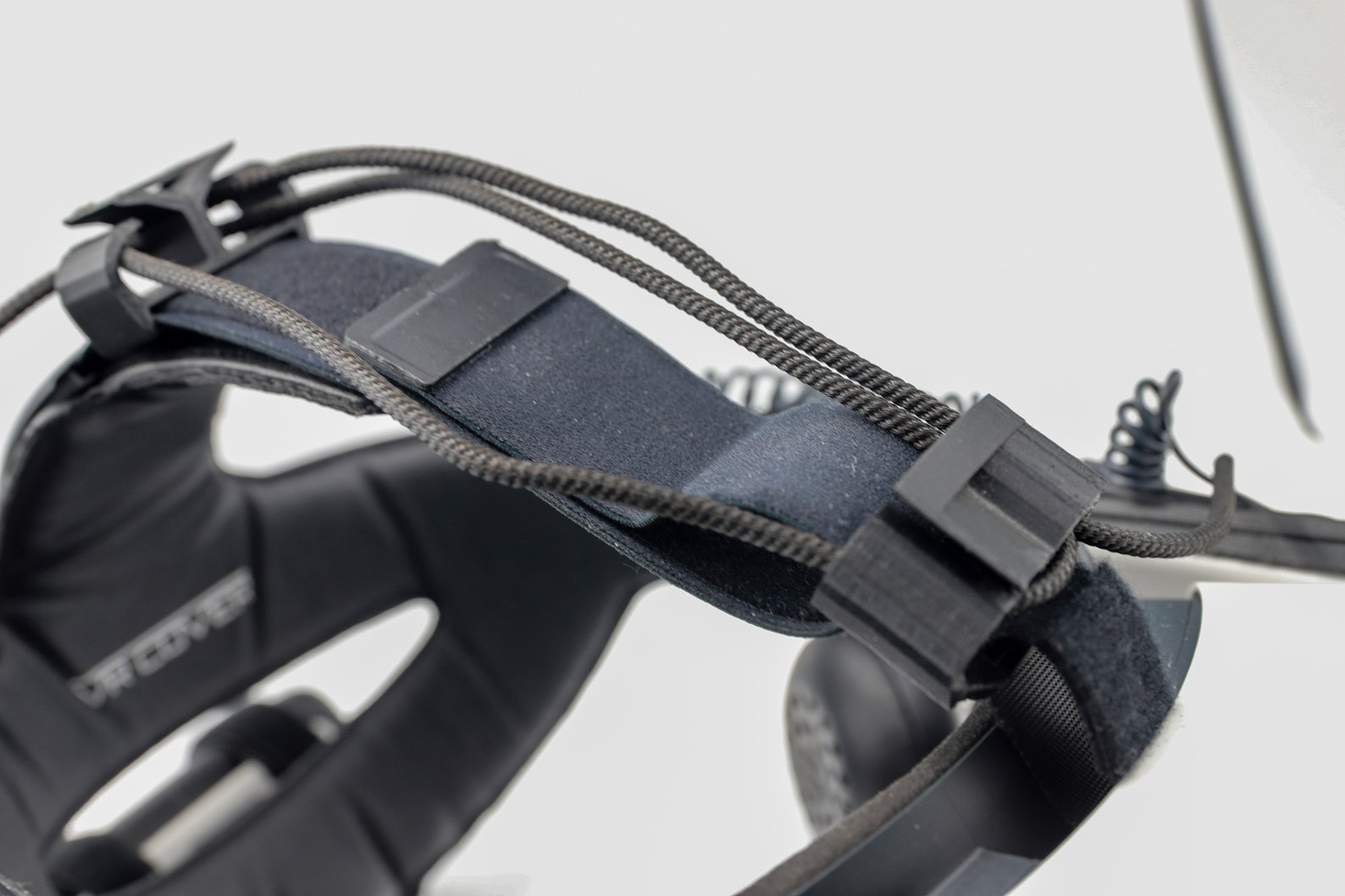 Oculus Quest DAS Adapters AND Cable Management Clips - EVERYTHING ...
